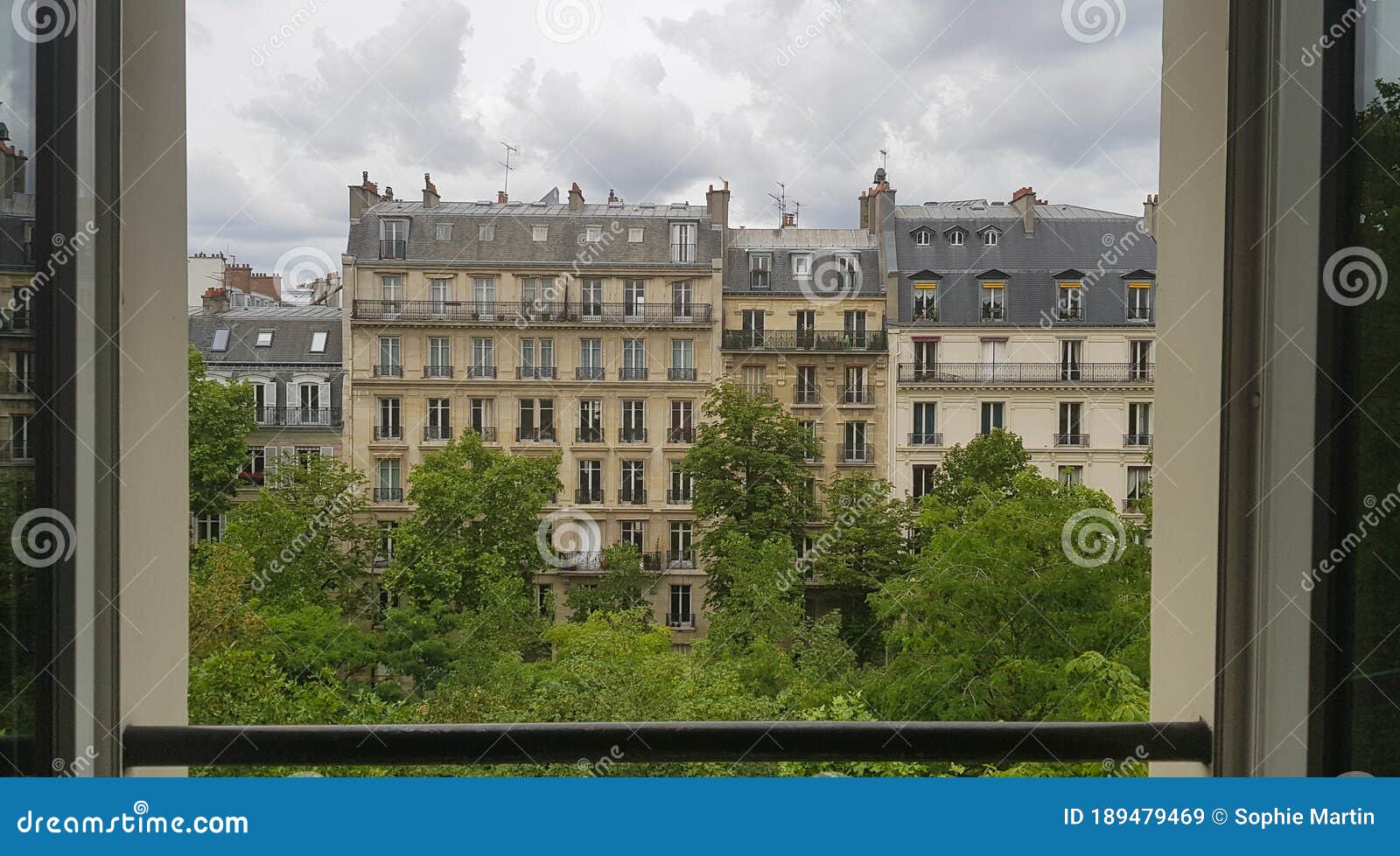 Parisian View from a Window Stock Image - Image of castle, house: 189479469