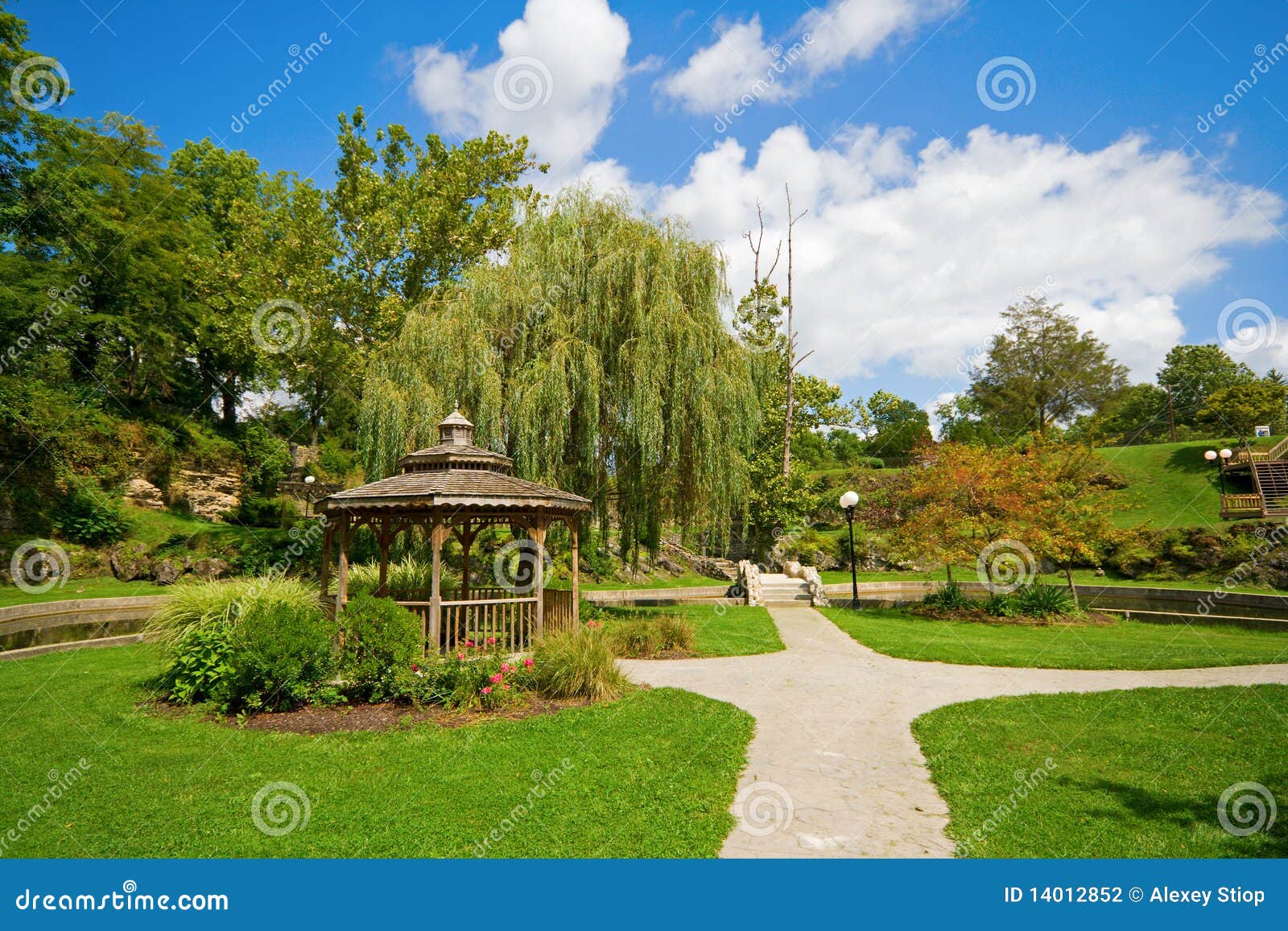 Park stock photo. Image of grass, architecture, midwest - 14012852