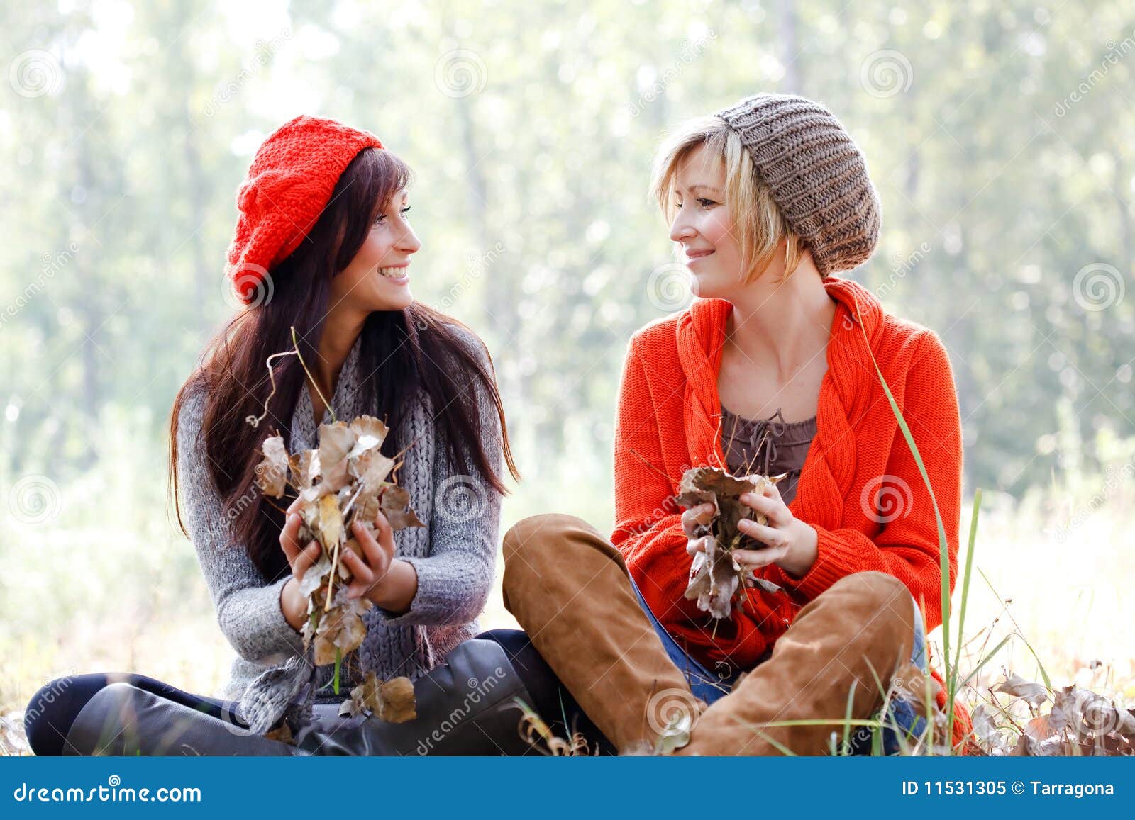 Park autumn fall girls stock image. Image of lifestyle - 11531305