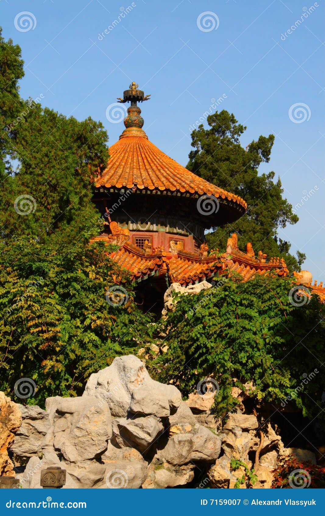 Park in Beijing stock image. Image of plant, lake, nature - 7159007