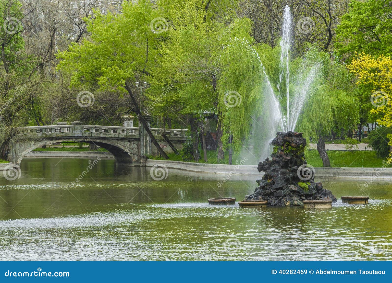 Park in Bucharest stock image. Image of relaxation, bucharest - 40282469