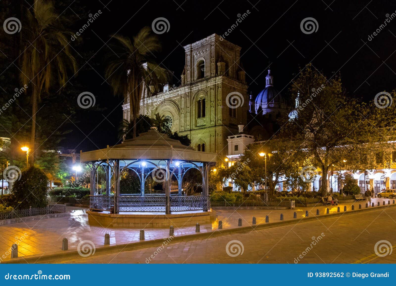 Park Calderon And Inmaculada Concepcion Cathedral At Night - Cuenca ...