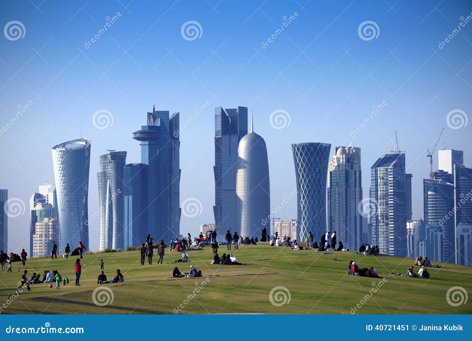 Park in Central Doha, editorial photo. Image of people - 40721451