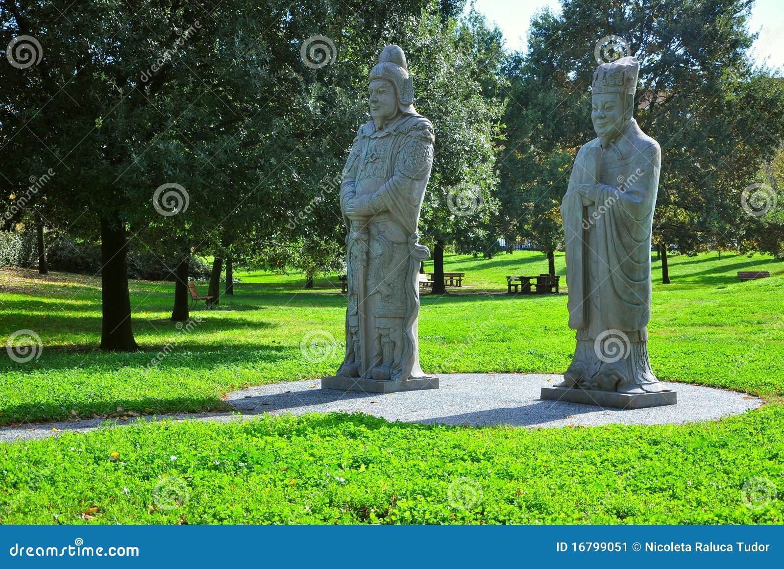 Park with Chinese statues stock image. Image of beautiful - 16799051