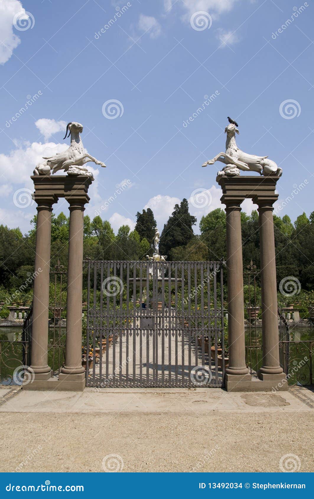 Park Gates stock photo. Image of summer, foliage, bright - 13492034