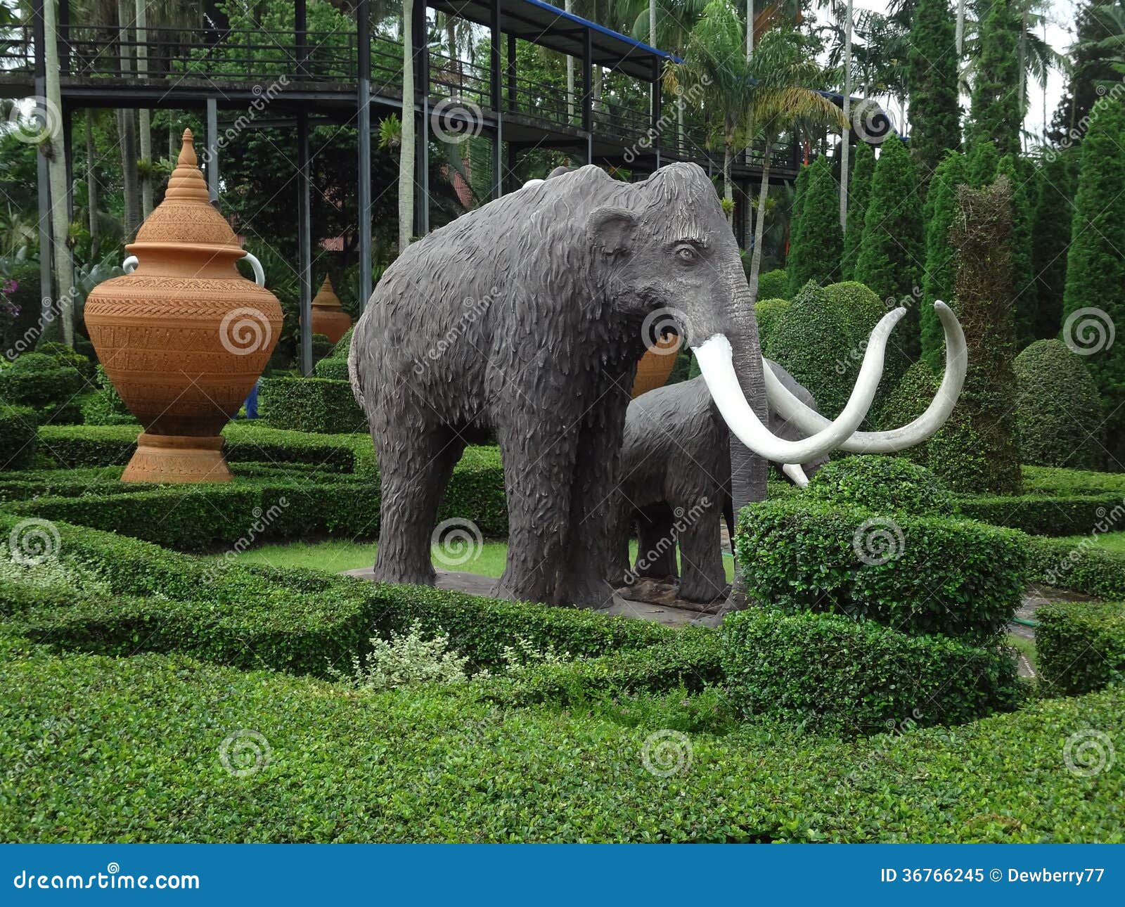 Park Nong Nooch stock image. Image of beds, culture, botanical - 36766245