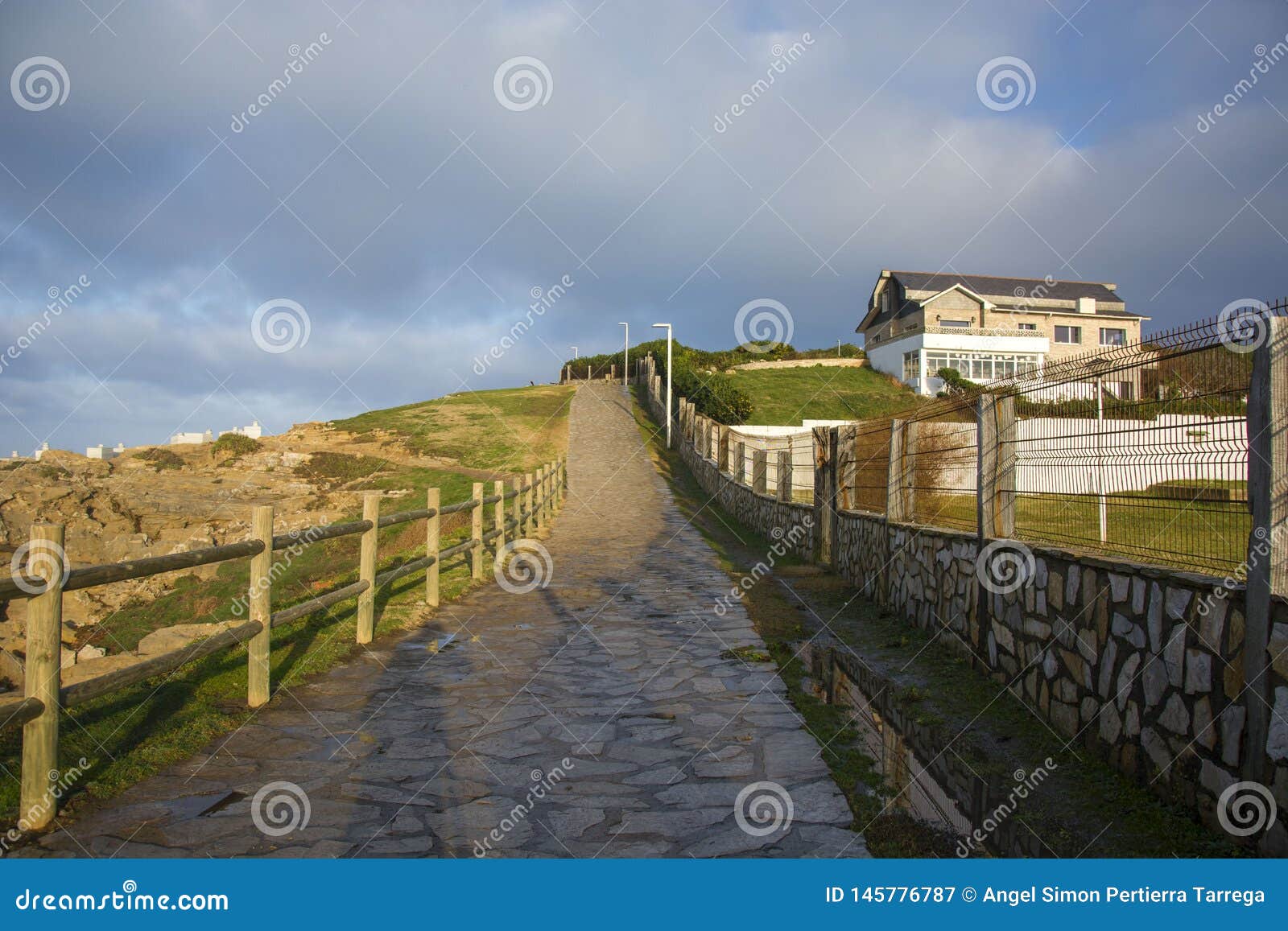 Park 75 stock image. Image of stonetrack, sunandshadow - 145776787