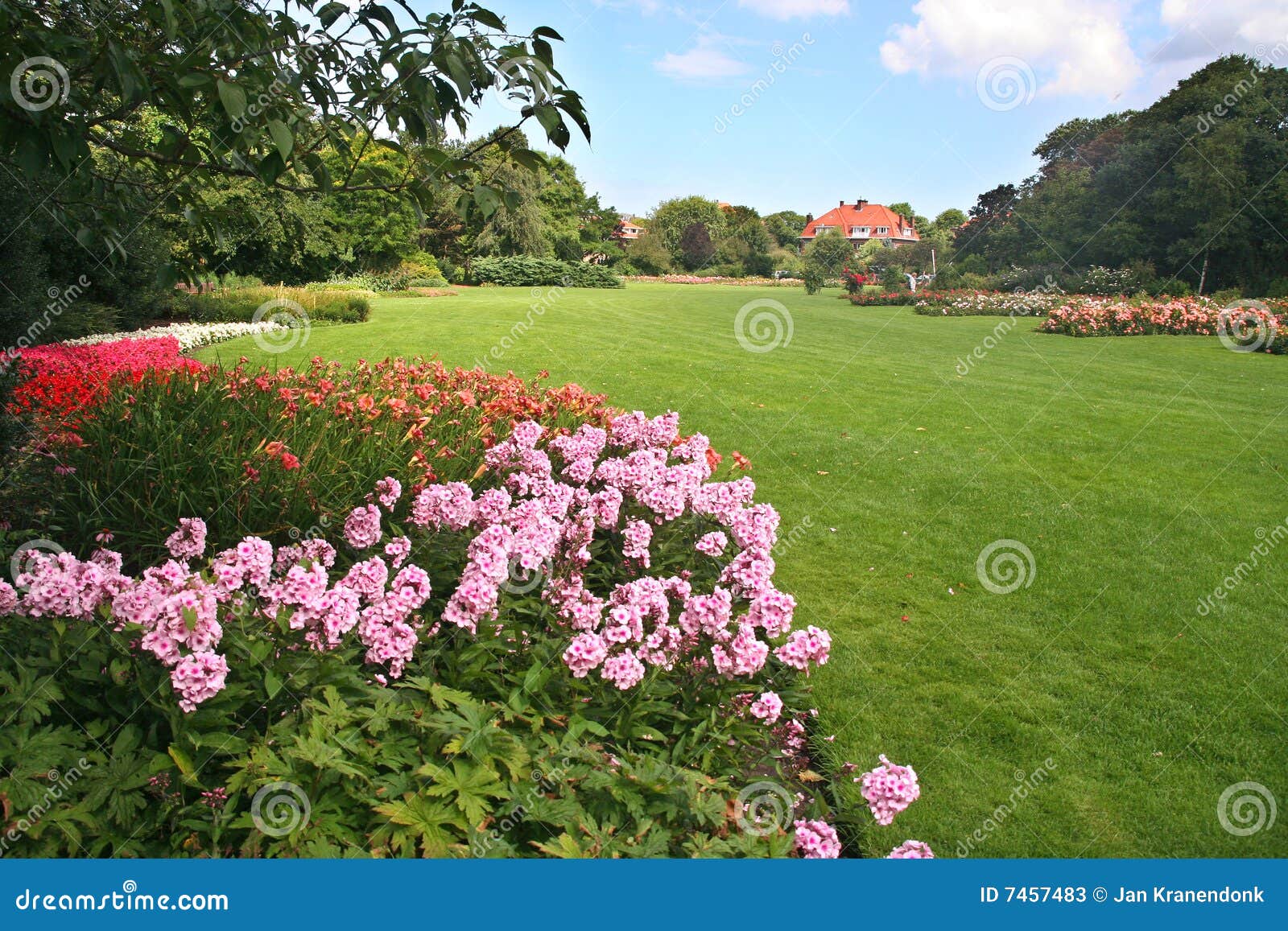 Park in Spring stock image. Image of spring, flowers, haag - 7457483