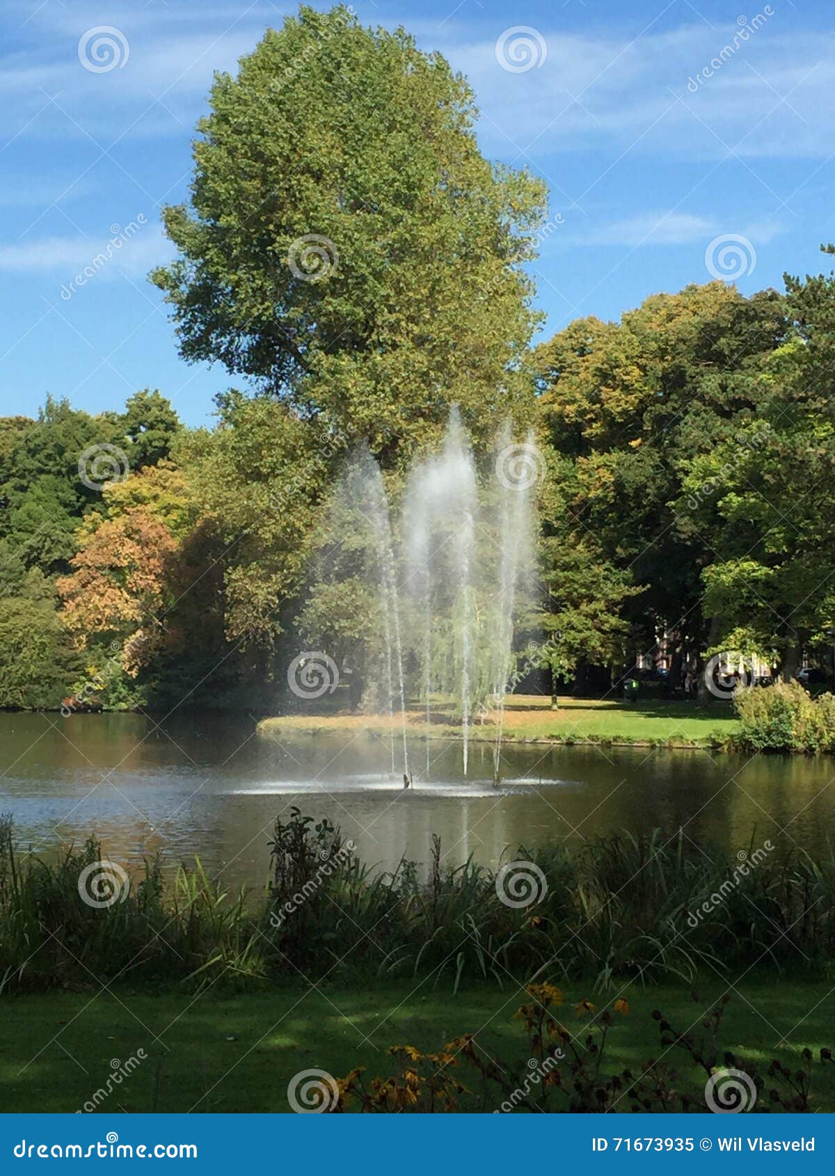 Park in Utrecht stock image. Image of lines, green, utrecht - 71673935