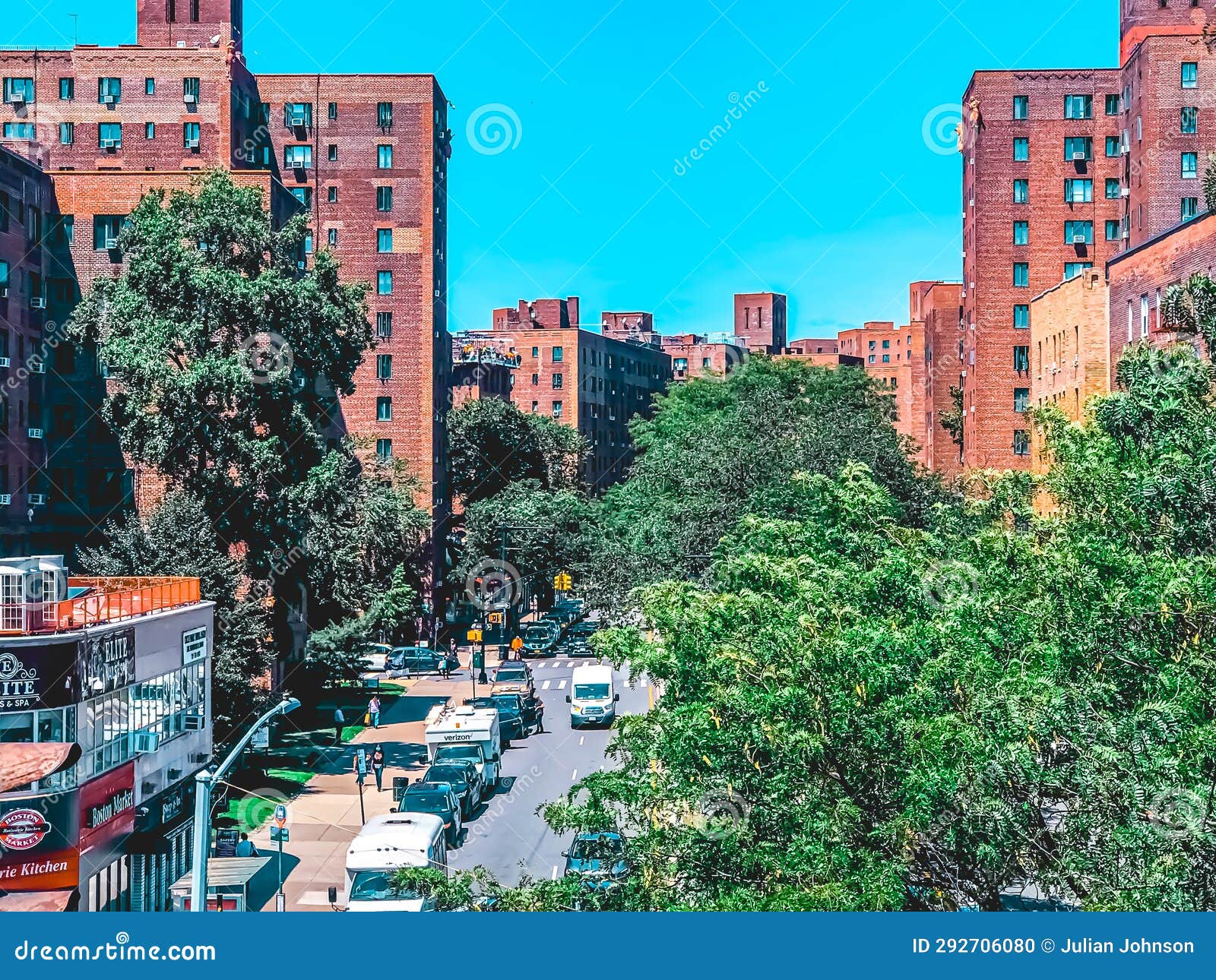 The Parkchester Community from Platform. Editorial Image - Image of ...