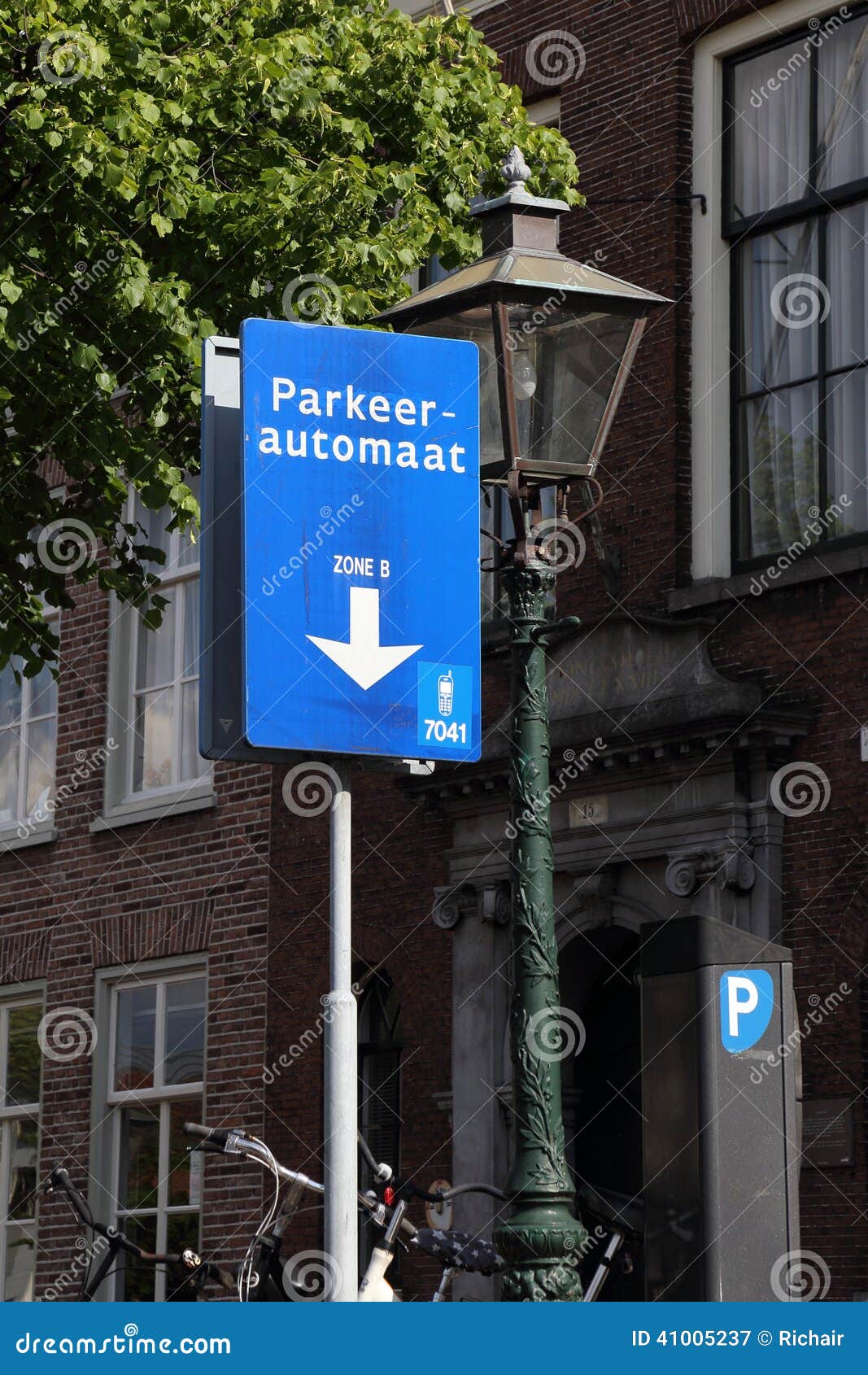 Parking machine sign stock image. Image of dutch, zone - 41005237