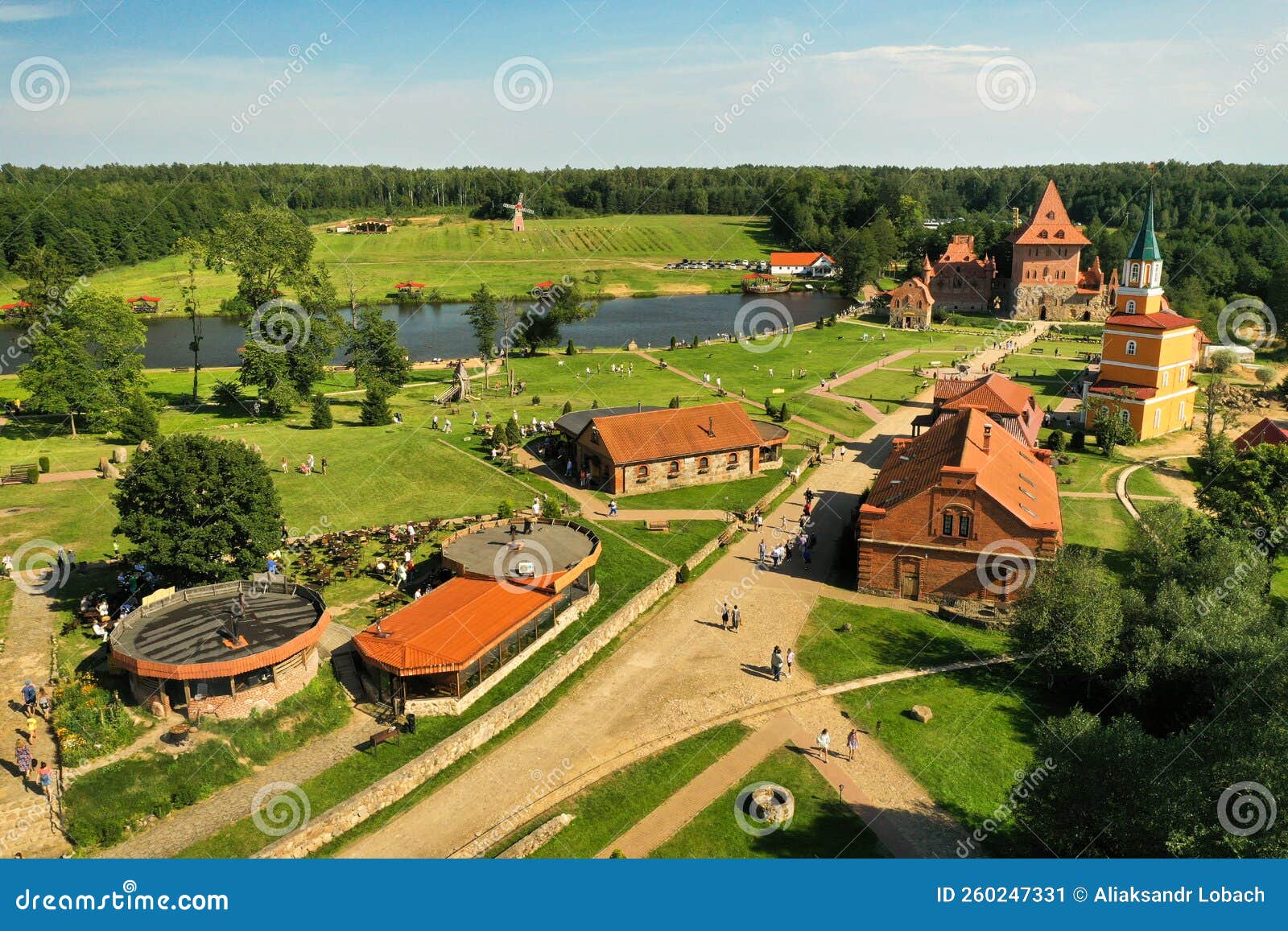 Parkmuseum Voor De Interactieve Geschiedenis Van Sulla in Belarus ...