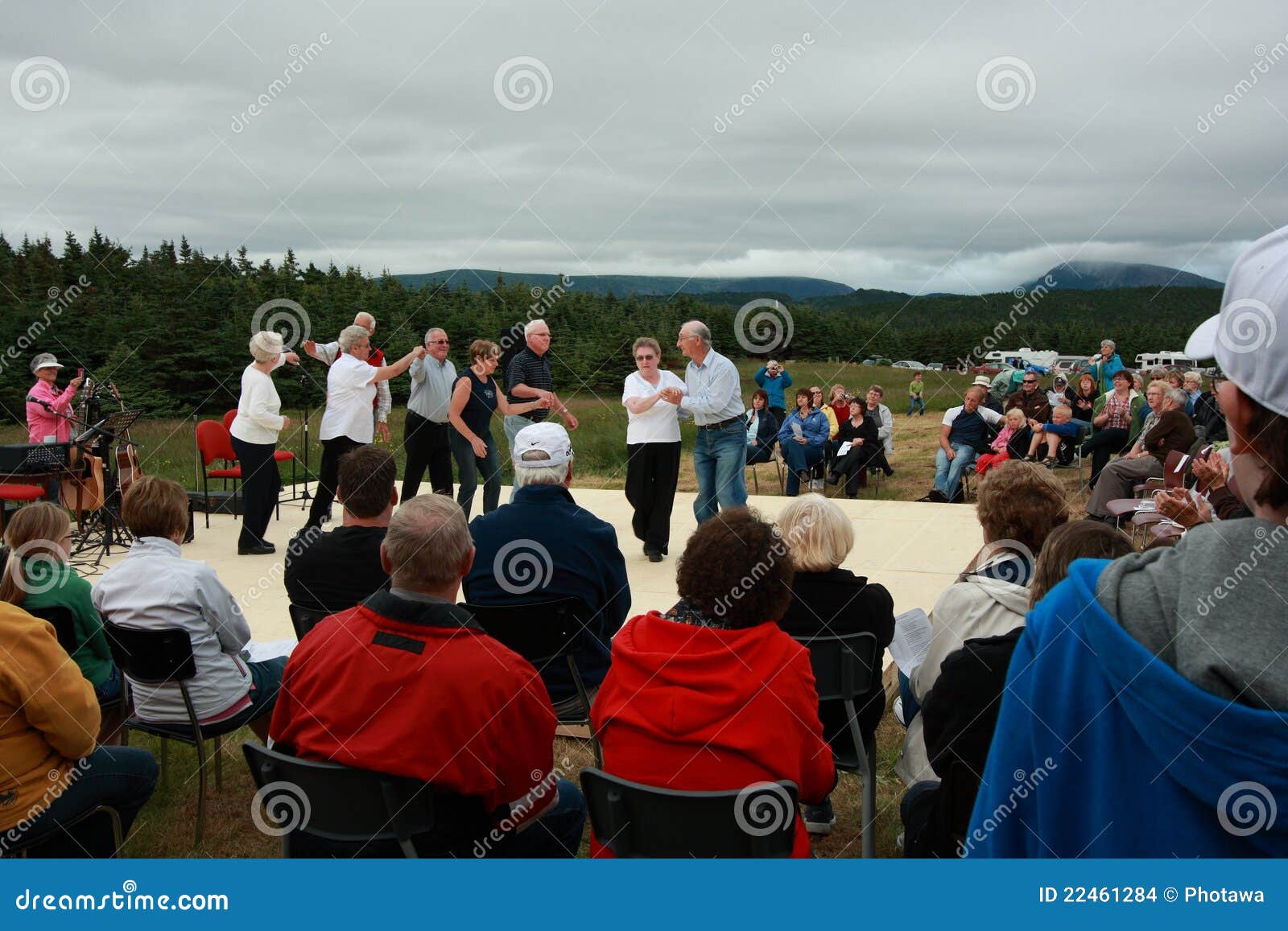 Parks Canada Shed Party Dance Editorial Stock Image - Image of summer ...