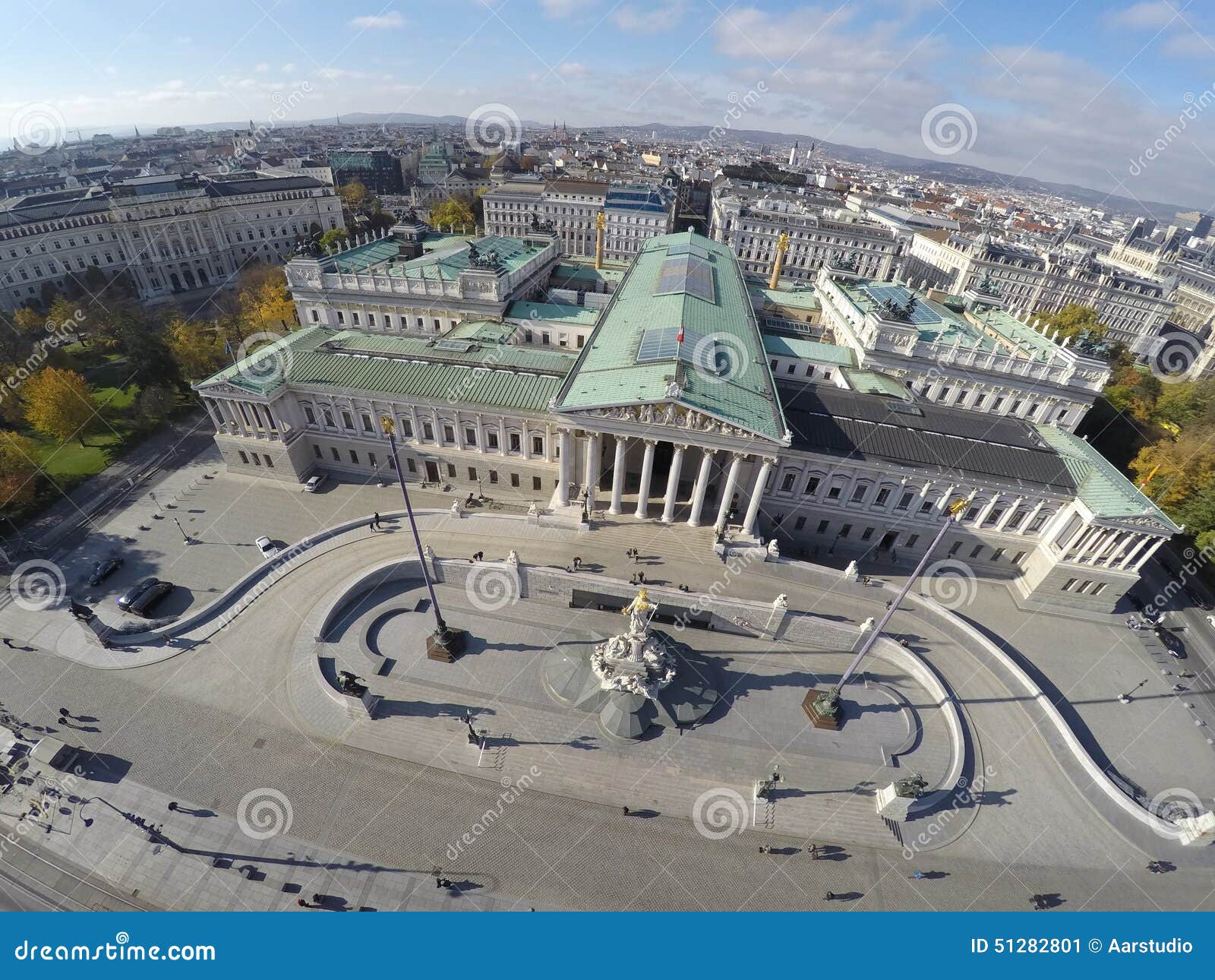 Parlamento Austriaco a Vienna Immagine Stock - Immagine di buffonata ...
