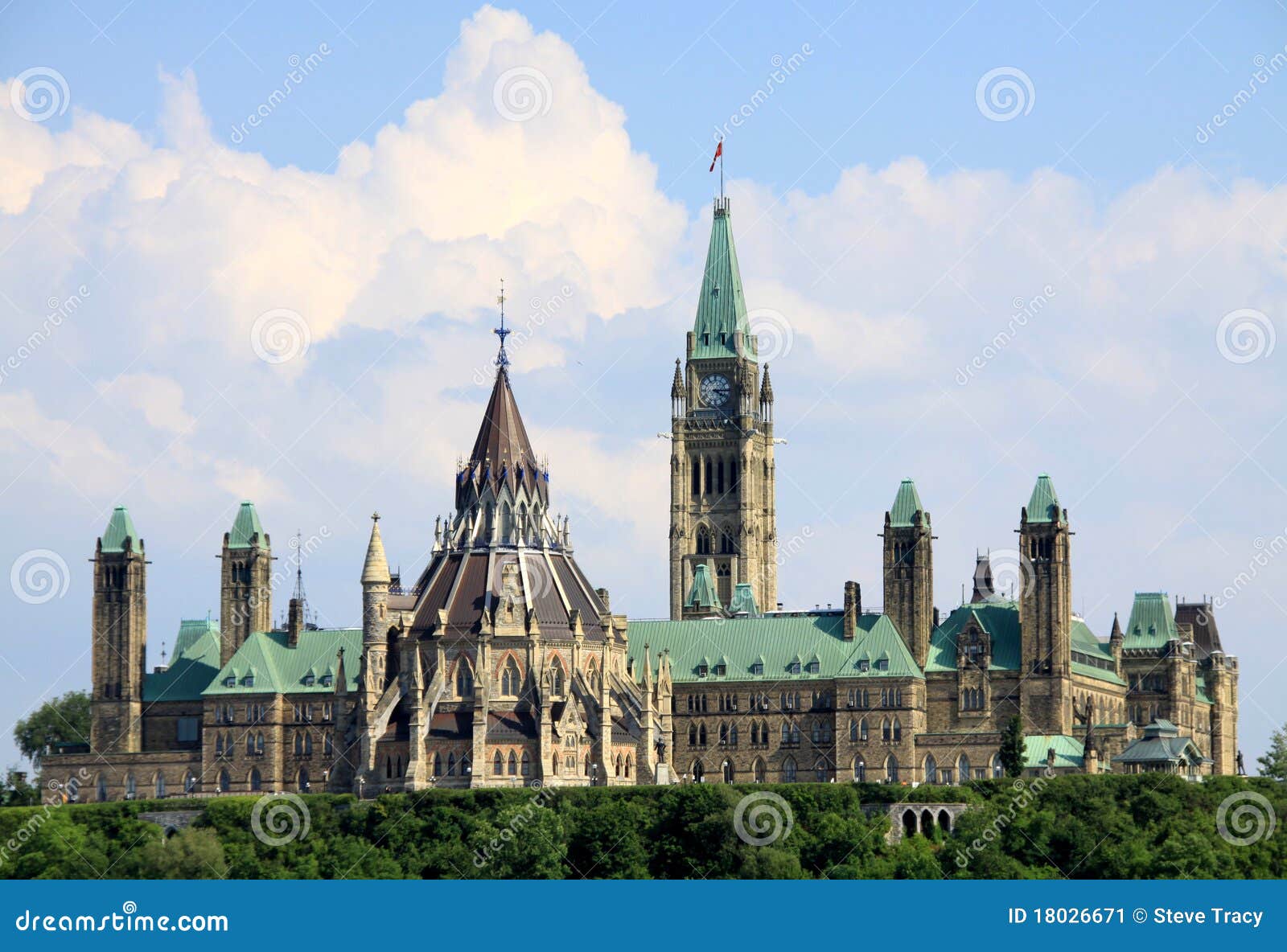 Parliament Buildings stock image. Image of capital, ontario - 18026671