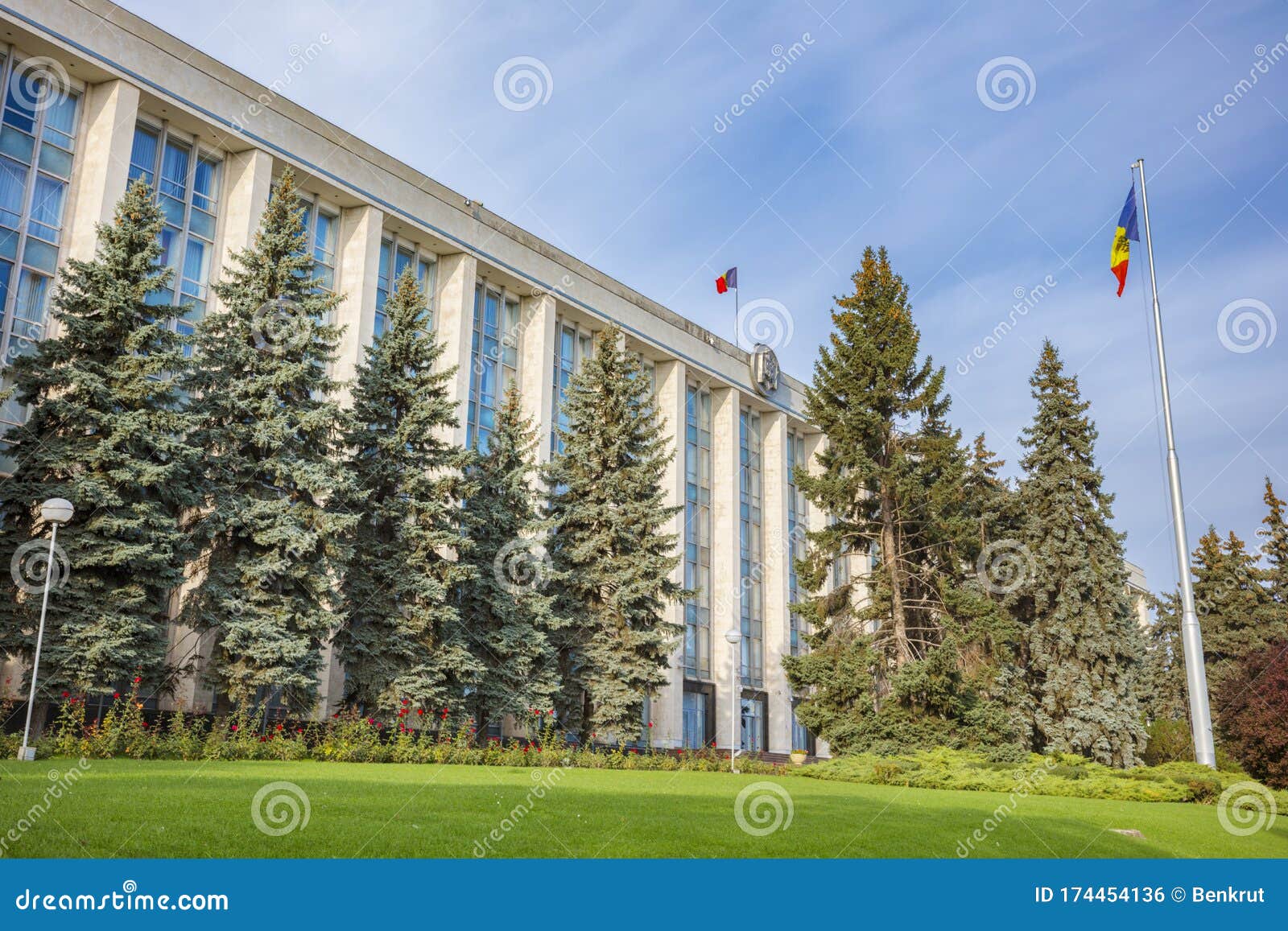 Parliament of Moldova in Chisinau Stock Photo - Image of outdoors ...