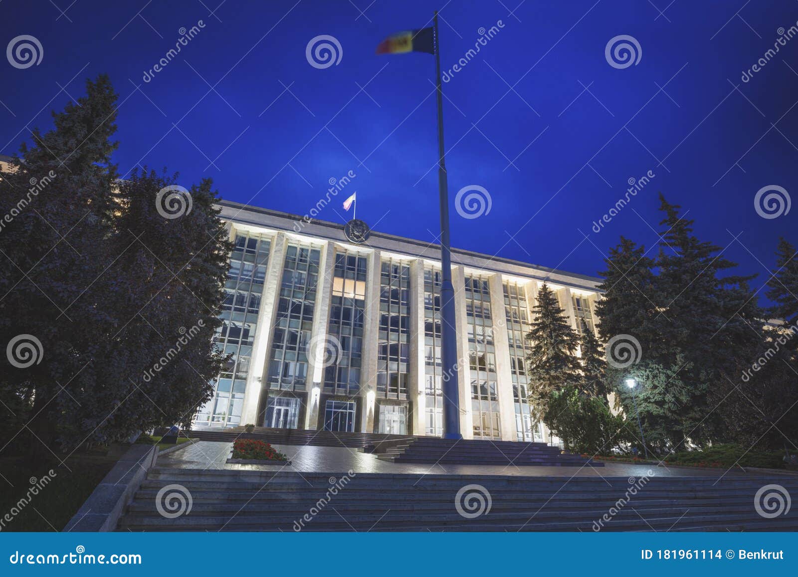 Parliament of Moldova in Chisinau Stock Photo - Image of sunrise, snow ...