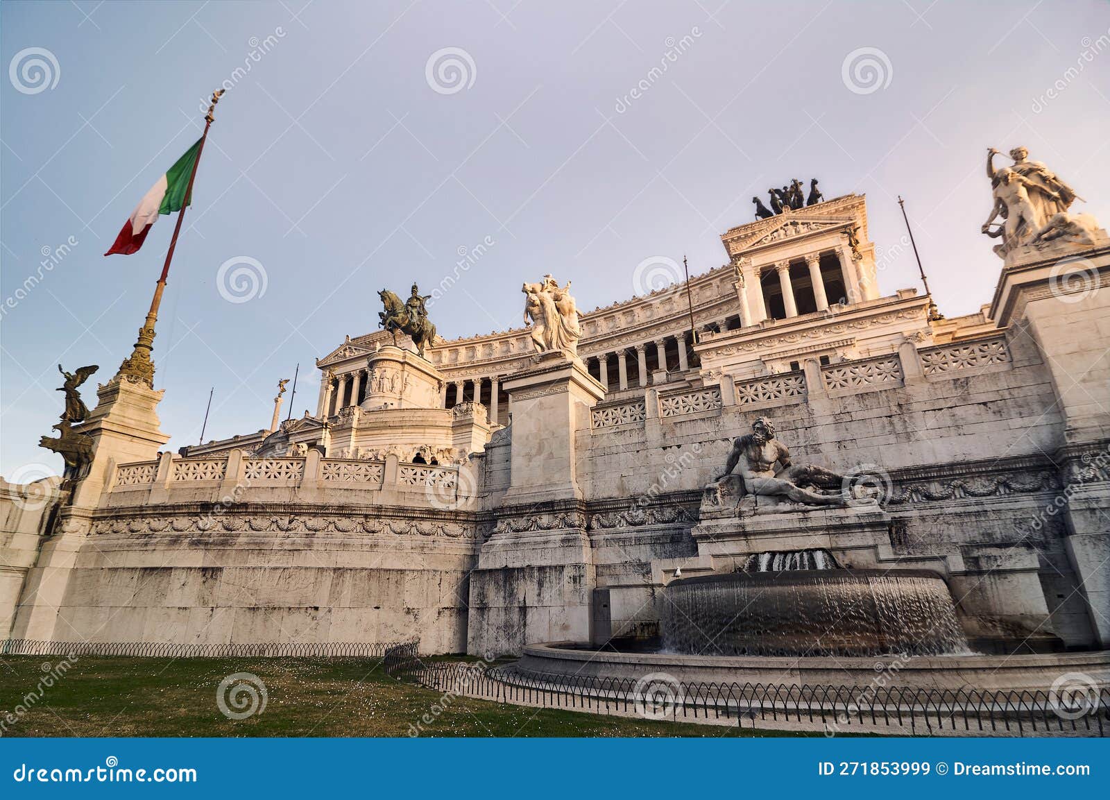 Parliament Of Rome Stock Photography | CartoonDealer.com #16240046