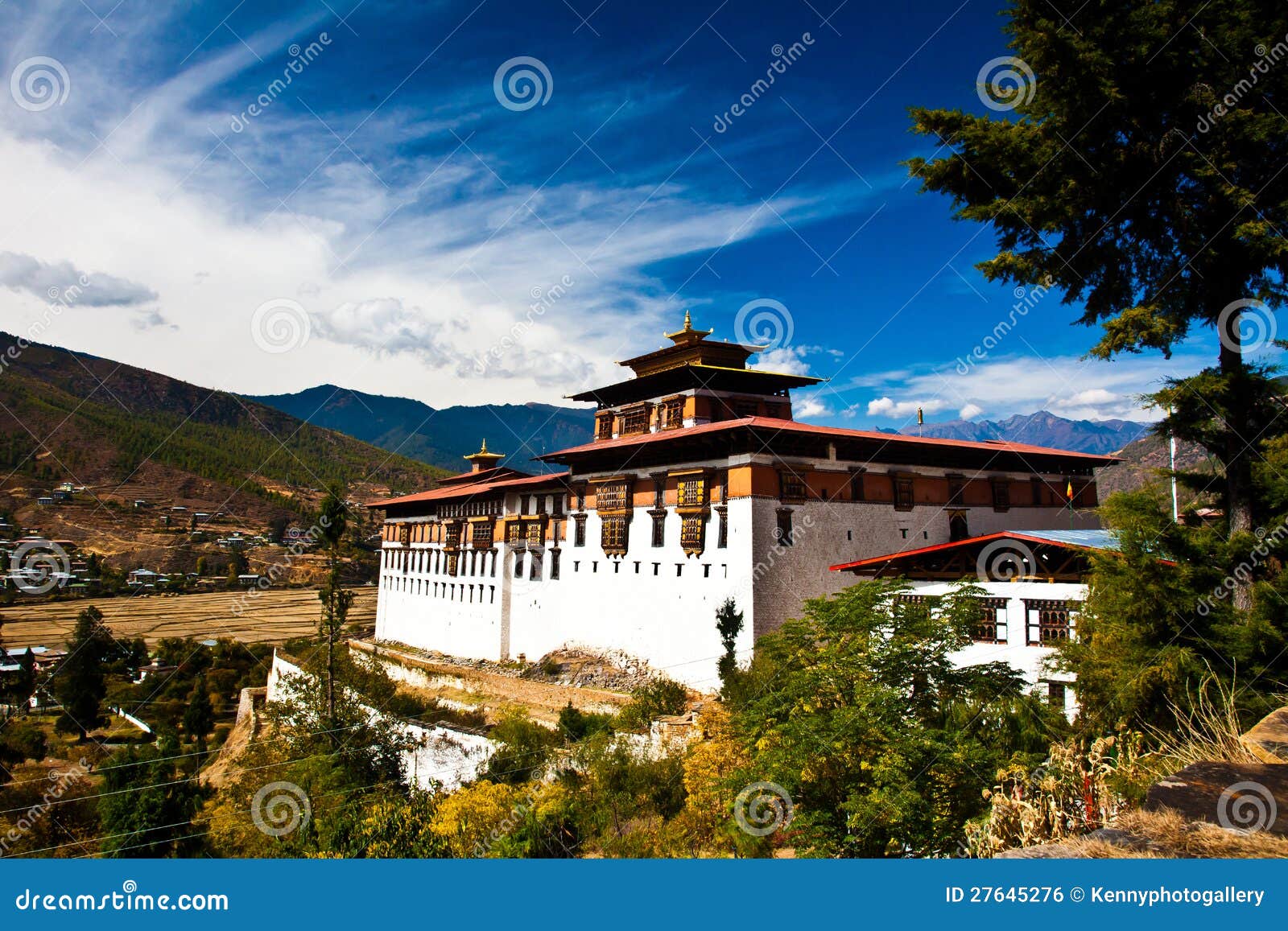 Paro Dzong2 stock photo. Image of hell, pilgrimage, nest - 27645276