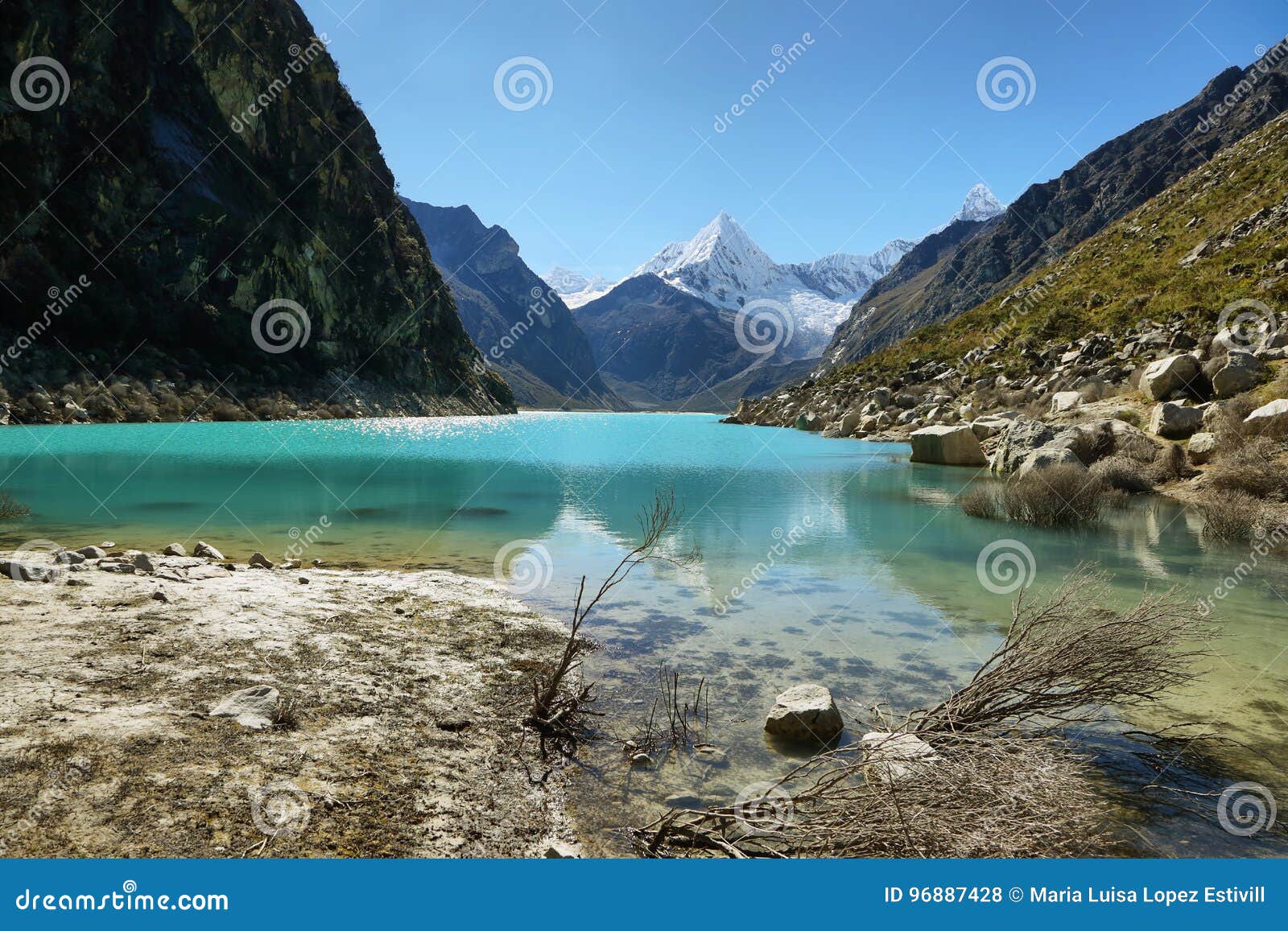 Paron Lake and Pyramid Peak Stock Photo - Image of cyan, alpine: 96887428