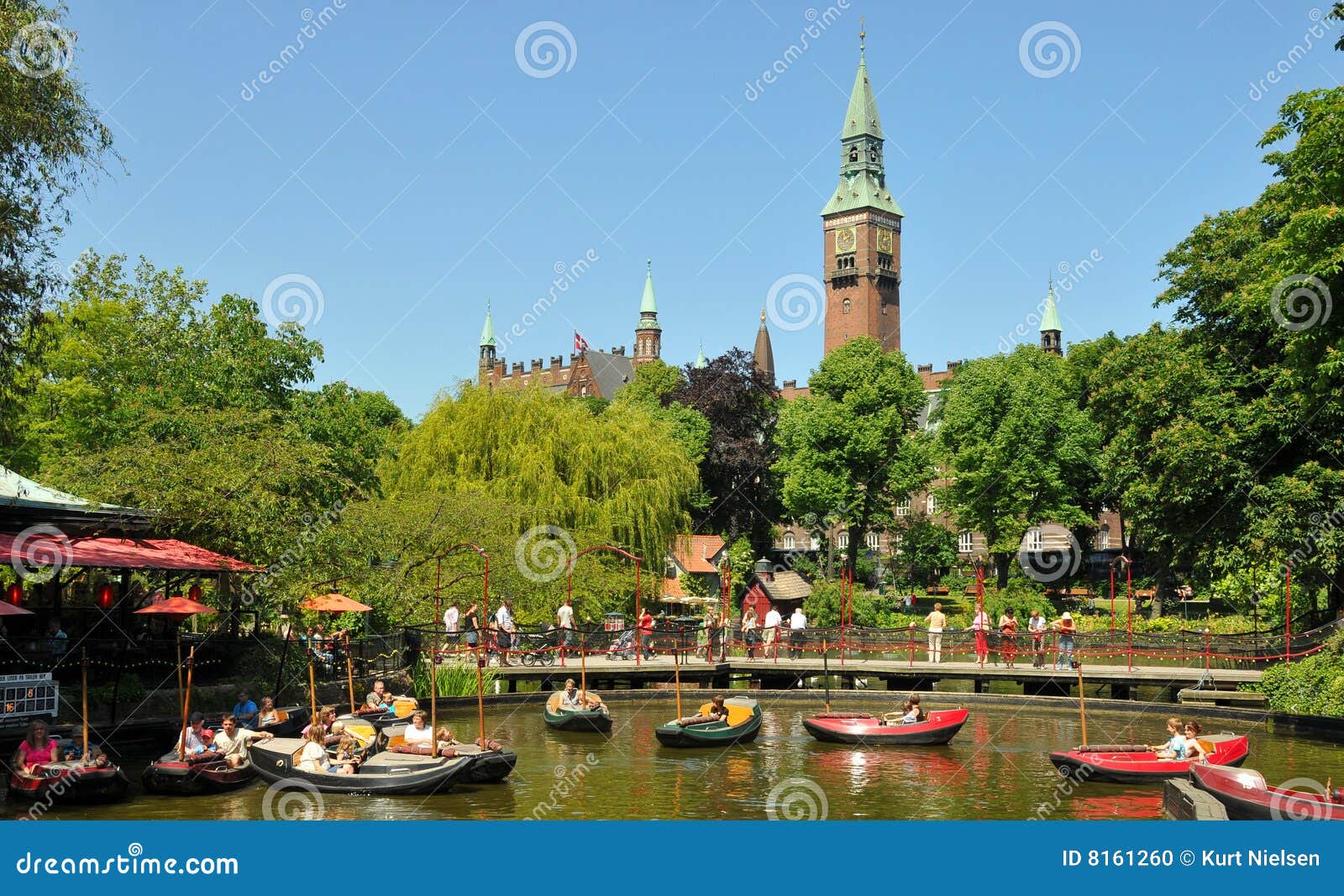 Parque De Atracciones De Tivoli Imagen editorial - Imagen de movimiento ...