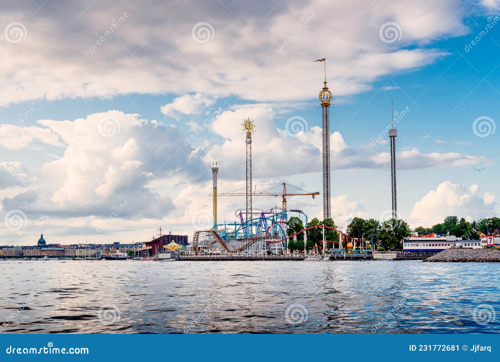 Parque De Atracciones Grona Lund En Estocolmo Sweden Foto editorial ... Parque De Atracciones Grona Lund En Estocolmo Sweden Foto editorial ...