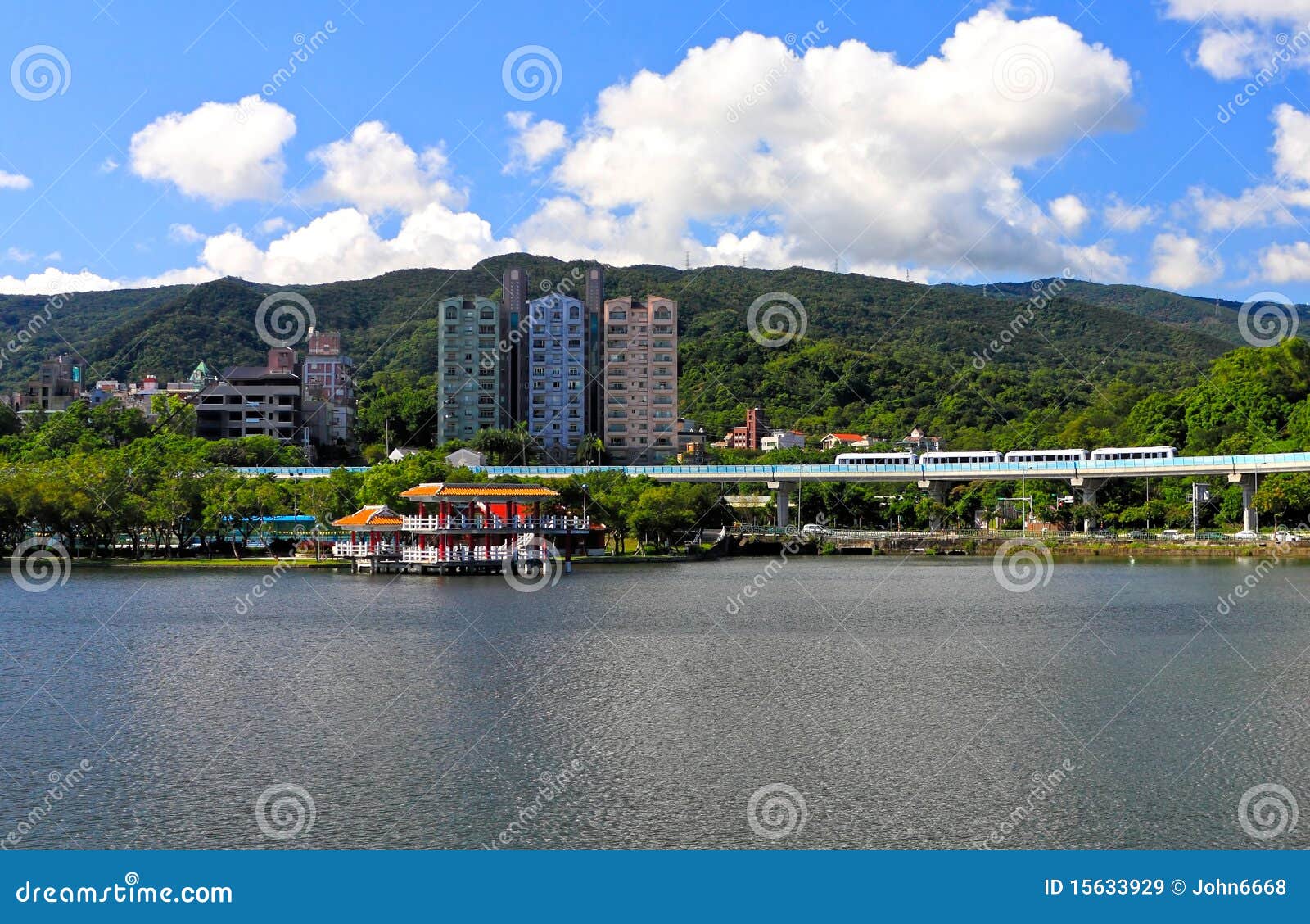 Parque de Dahu, en Taipei imagen de archivo. Imagen de exterior - 15633929