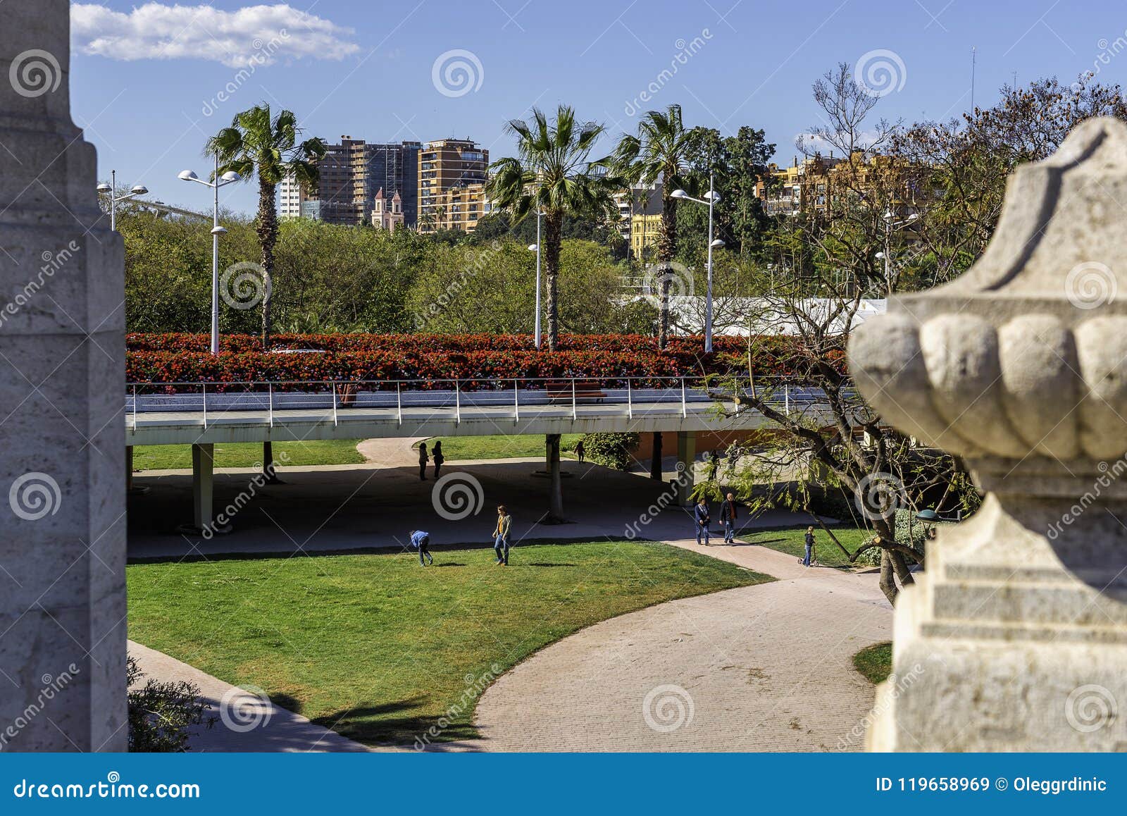 Parque de Jardin del Turia imagen de archivo editorial. Imagen de ...