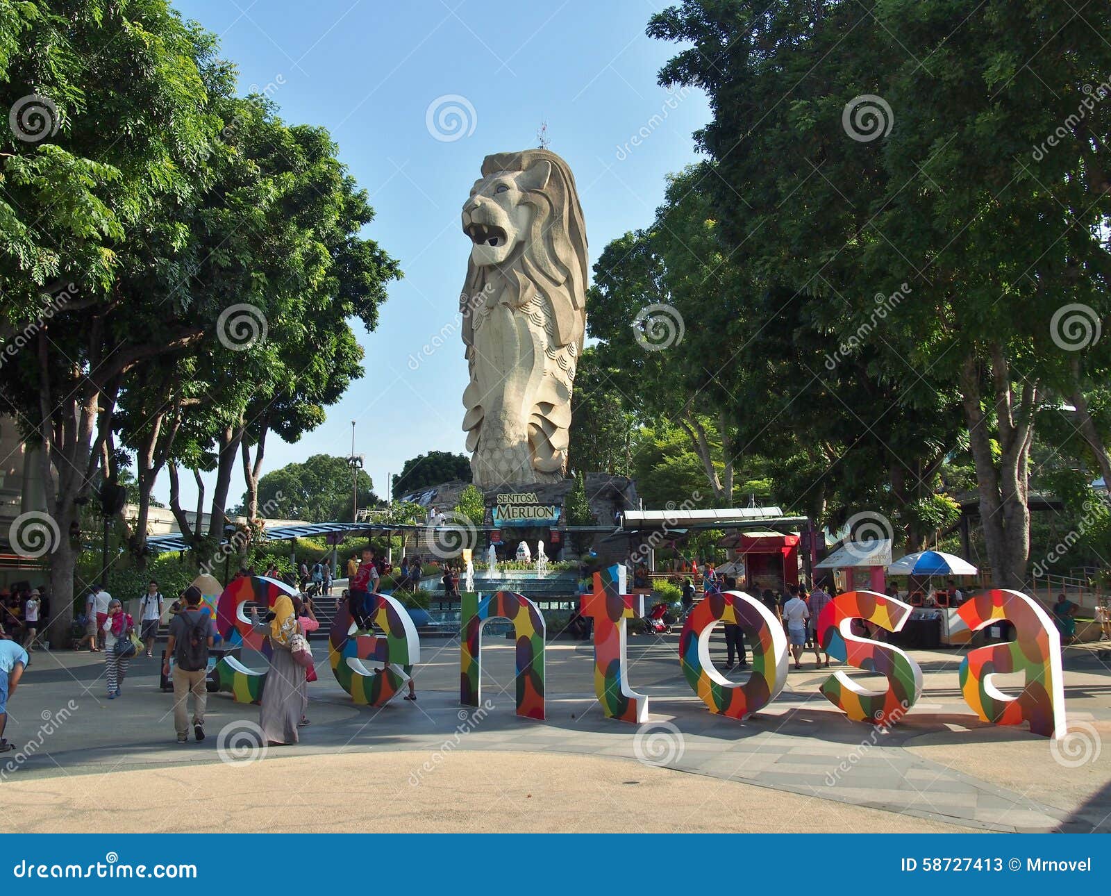 Parque de Sentosa Merlion foto de archivo editorial. Imagen de recursos ...