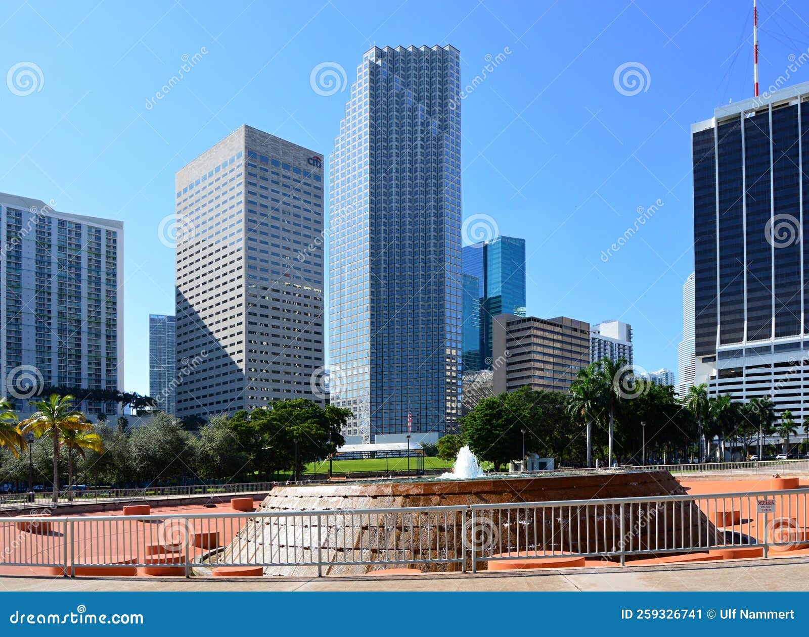 Parque En El Centro De Miami Florida Imagen de archivo - Imagen de ...