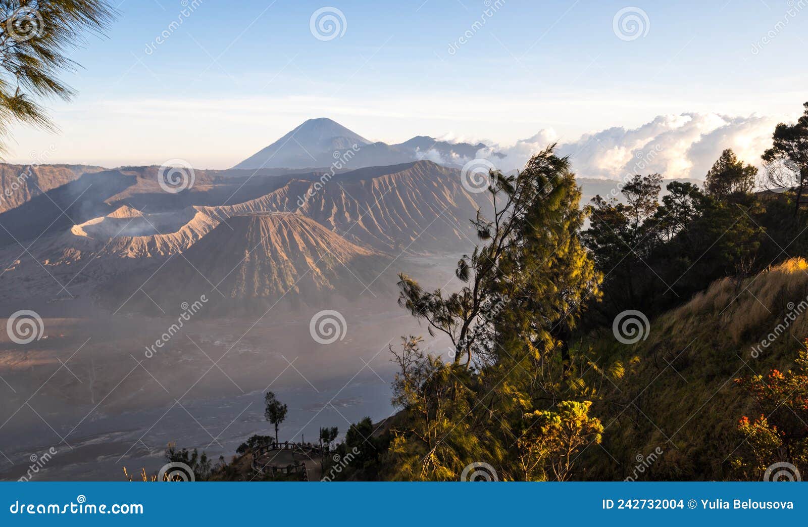 Parque Nacional Bromo Tengger Semeru Foto de archivo - Imagen de ...