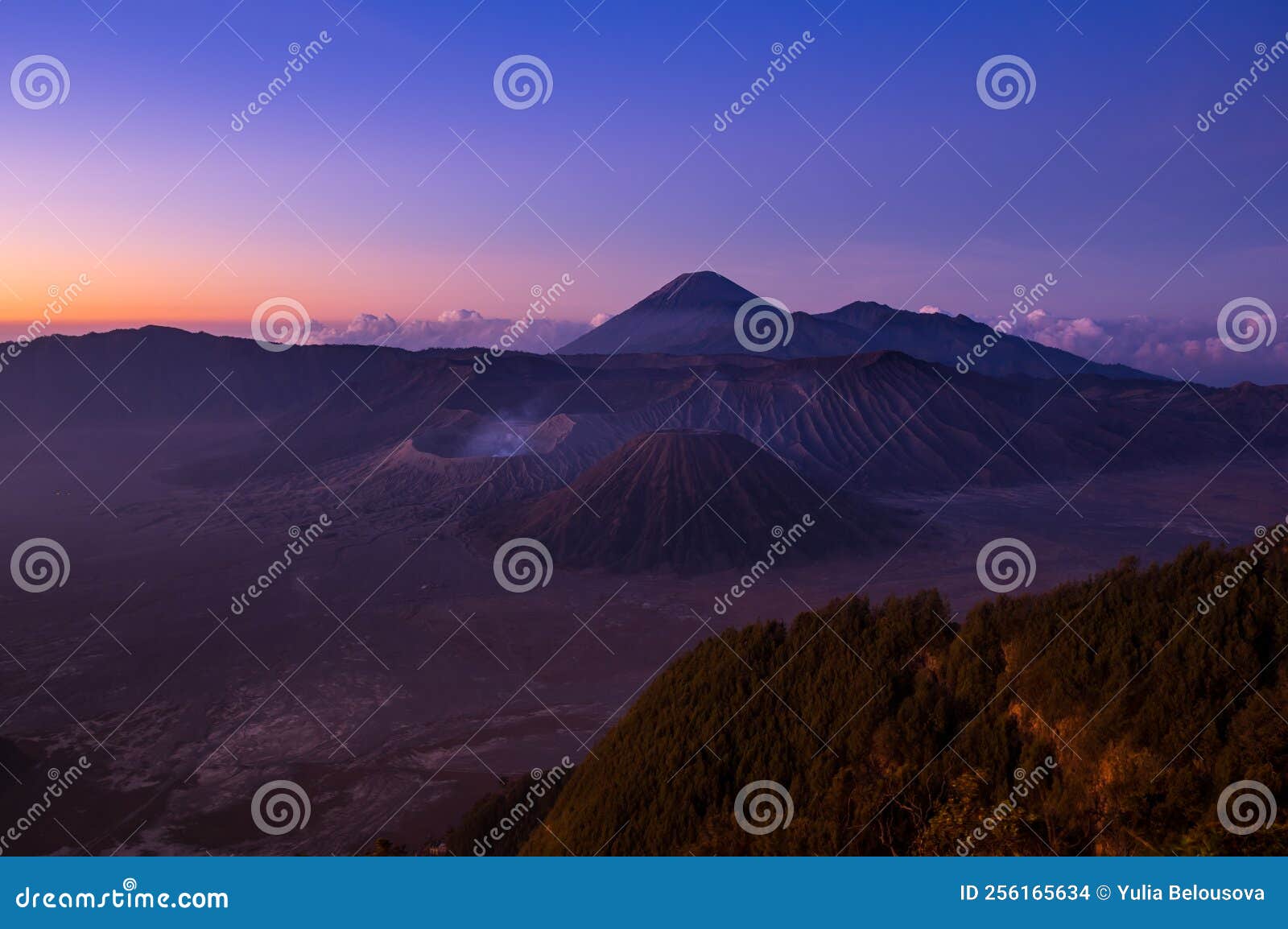 Parque Nacional Bromo Tengger Semeru Foto de archivo - Imagen de escena ...