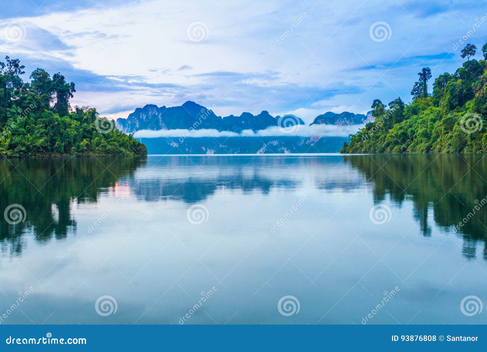 Parque Nacional De Khao Sok Foto de archivo - Imagen de bosque ...