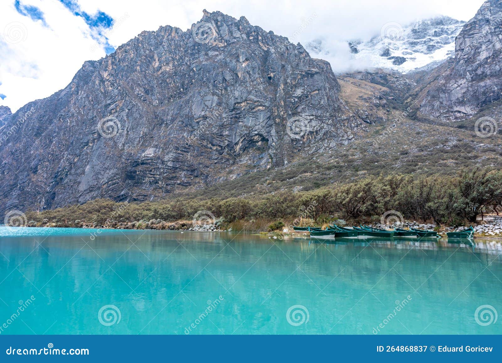 Parque Nacional Huascaran Peru Yungay Imagem de Stock - Imagem de nave ...