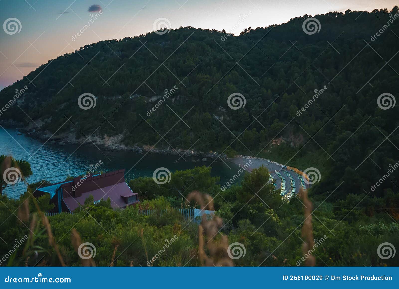 Parque Natural De Monte Di Scauri Imagen de archivo - Imagen de piedra ...