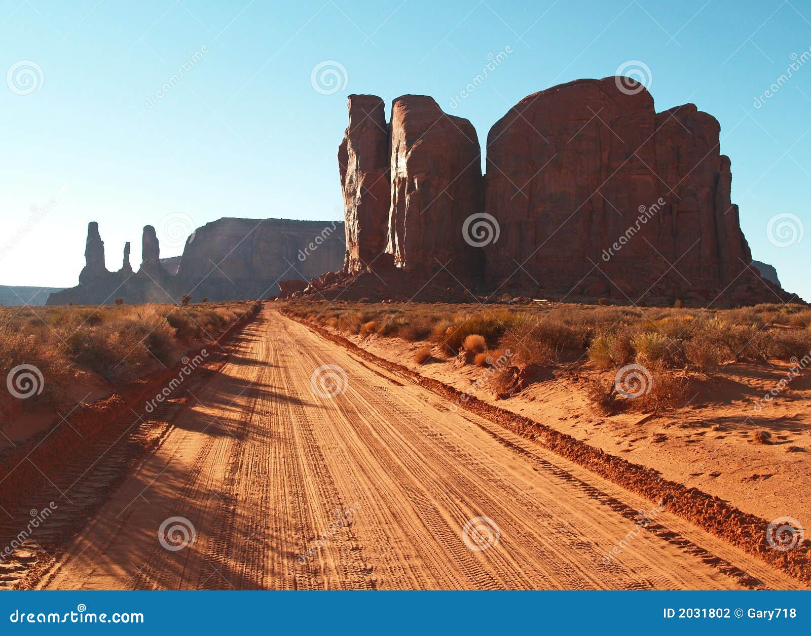 Parque Tribal Do Navajo Do Vale Do Monumento Foto de Stock - Imagem de ...