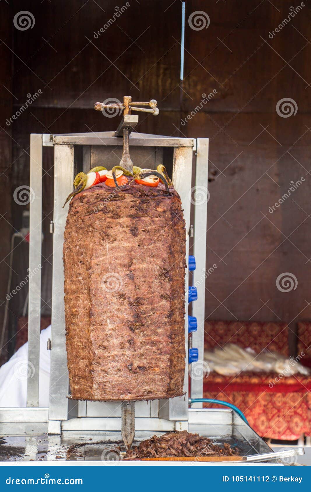 Parrilla Tradicional Del Kebab De Doner Del Turco Foto de archivo ...