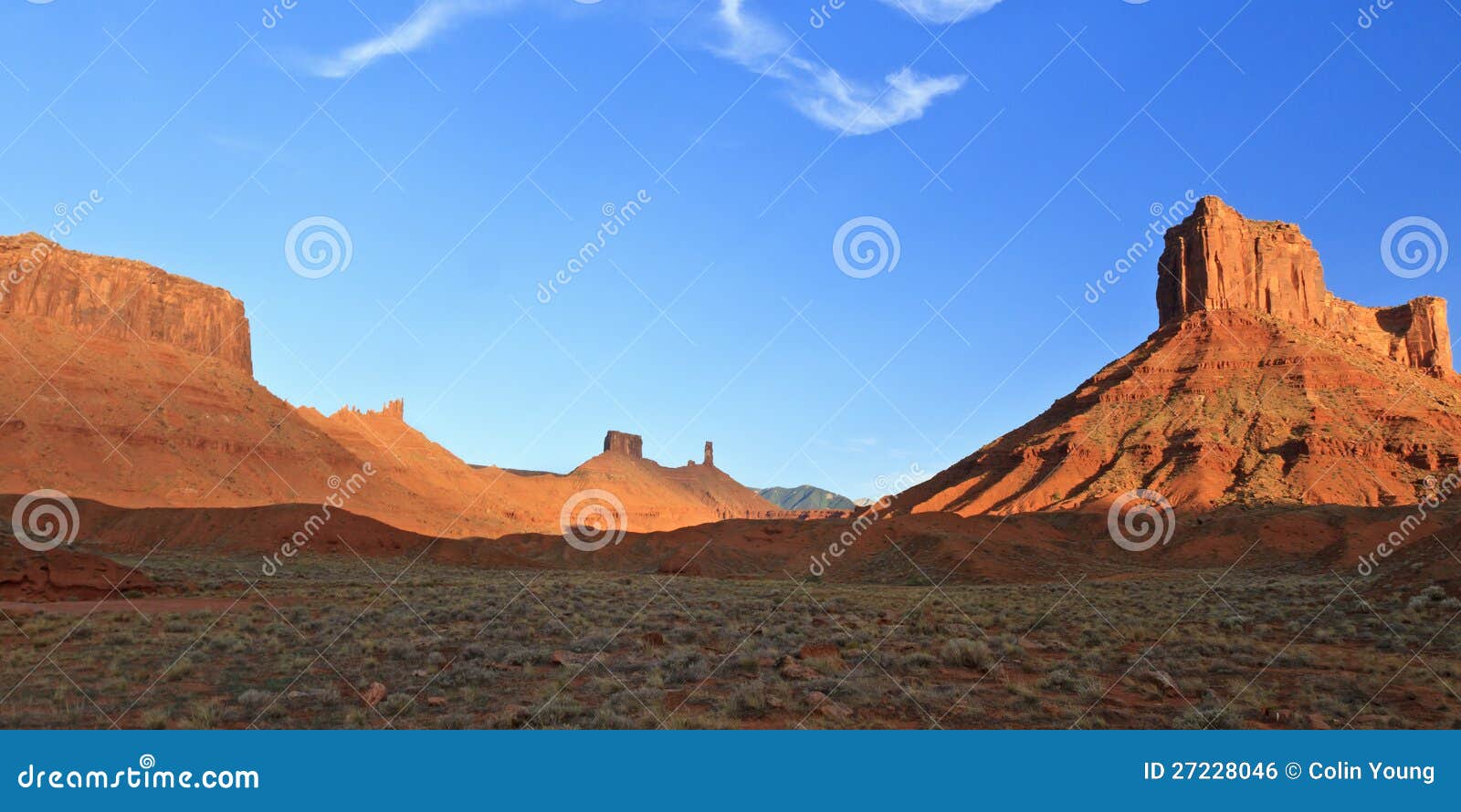 Parriott Mesa and Castle Valley Stock Photo - Image of clouds, rocks ...