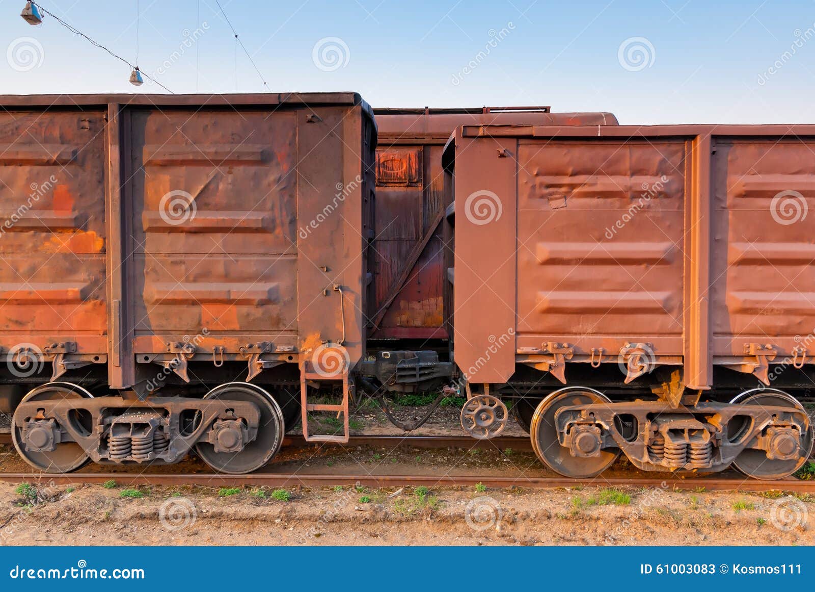 Long Freight Train Of Idler Flatcars Loaded With Intermodal 40-fts ...
