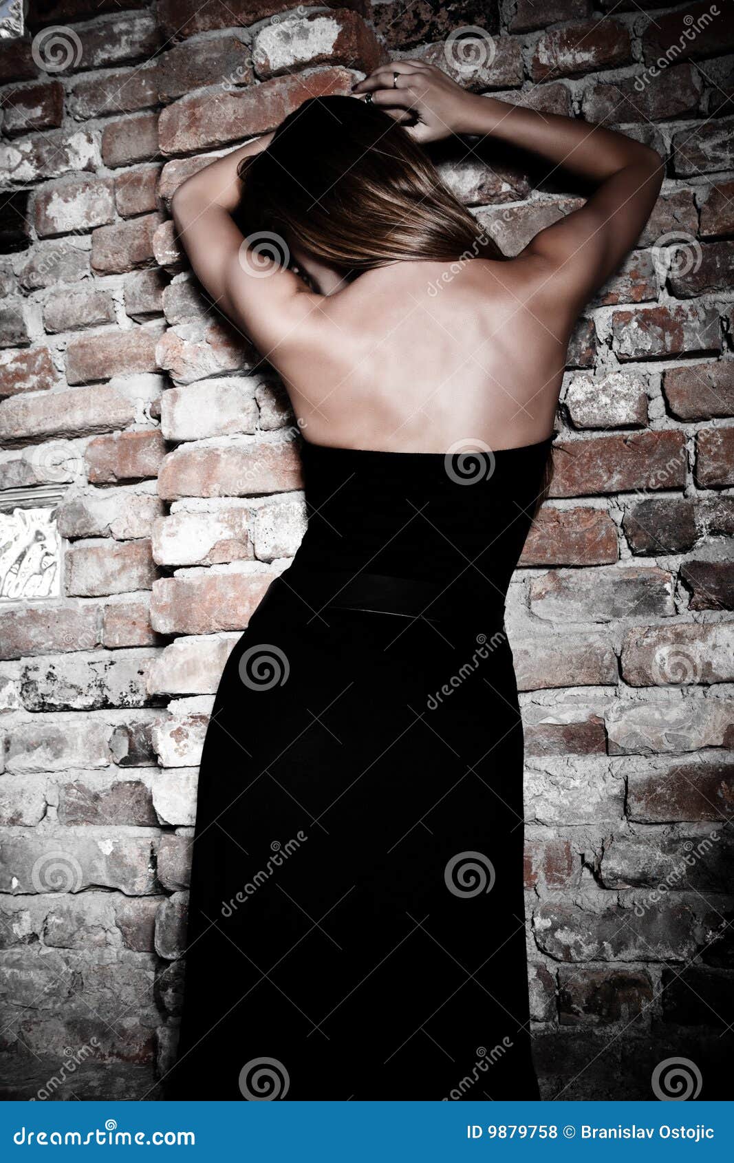 Parte traseira da mulher foto de stock. Imagem de elegante - 9879758