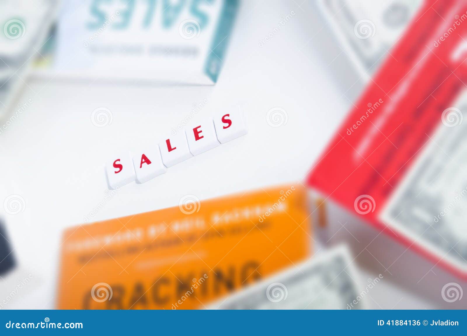 Partes Da Letra Das Vendas No Foco Foto de Stock - Imagem de partes ...