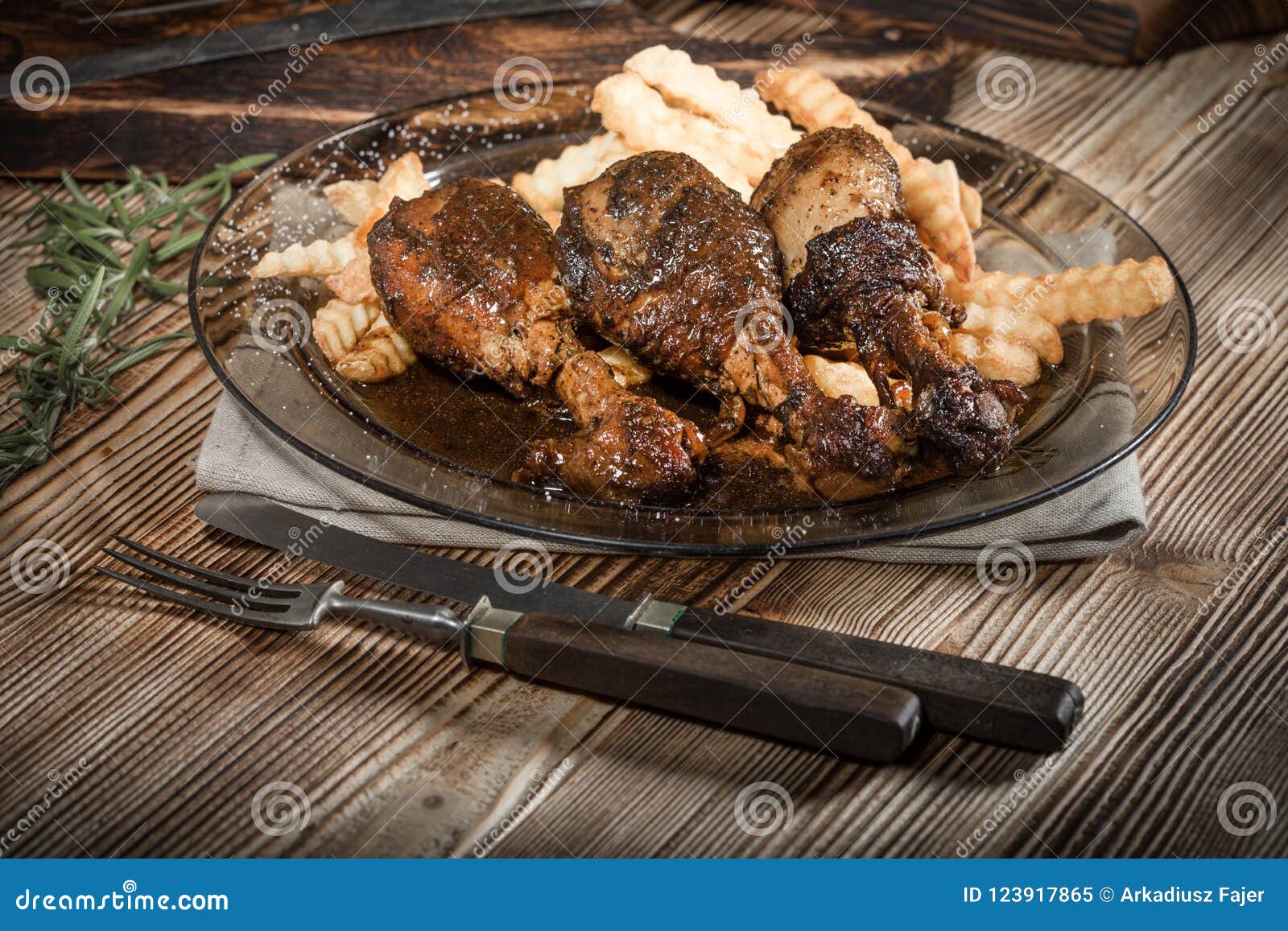 Partes de frango assado imagem de stock. Imagem de partes - 123917865