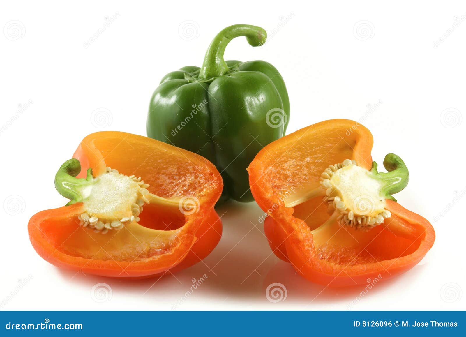 Partes do capsicum foto de stock. Imagem de corte, fatias - 8126096