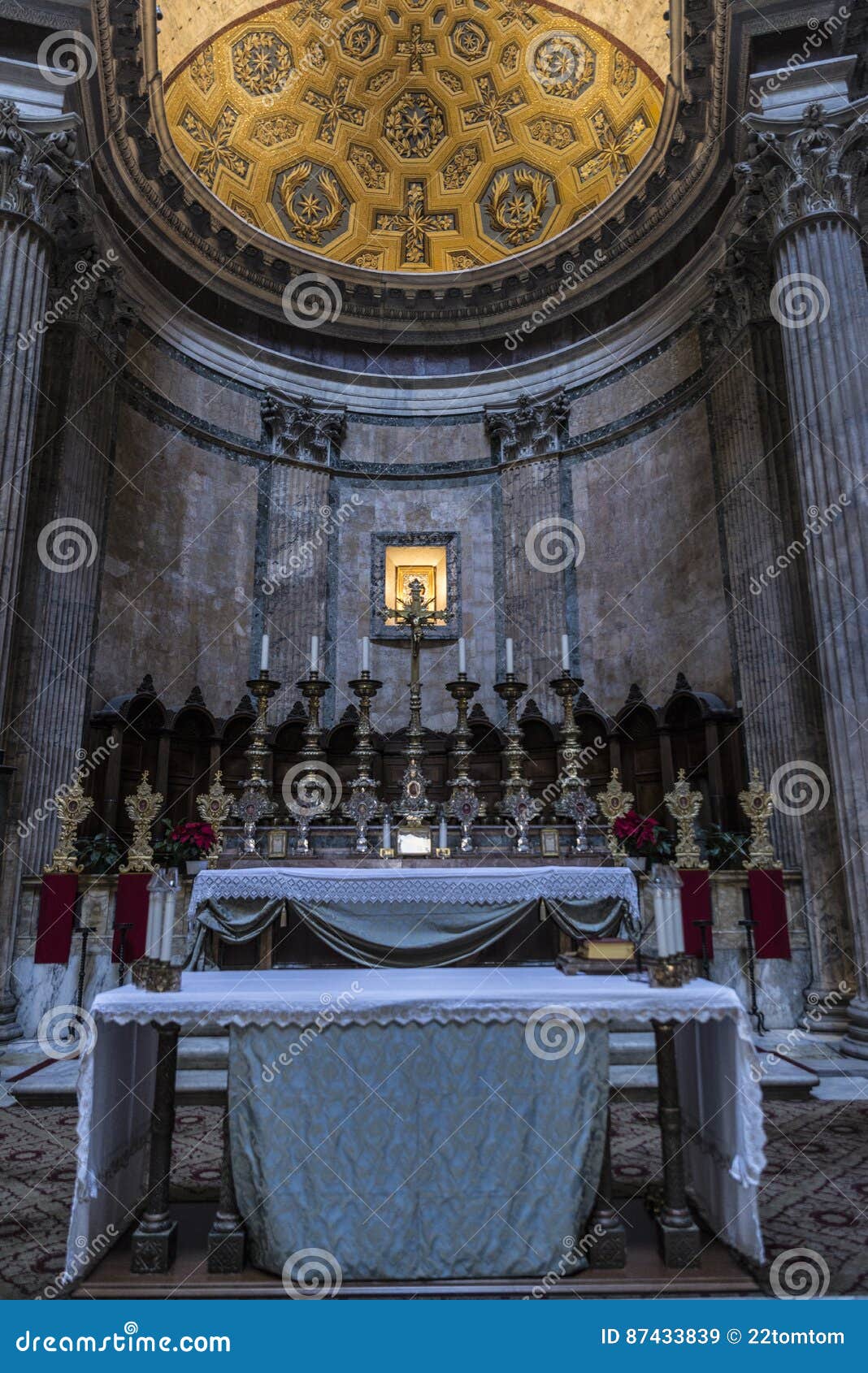 Parthenon in Rome, Italy stock image. Image of architecture - 87433839