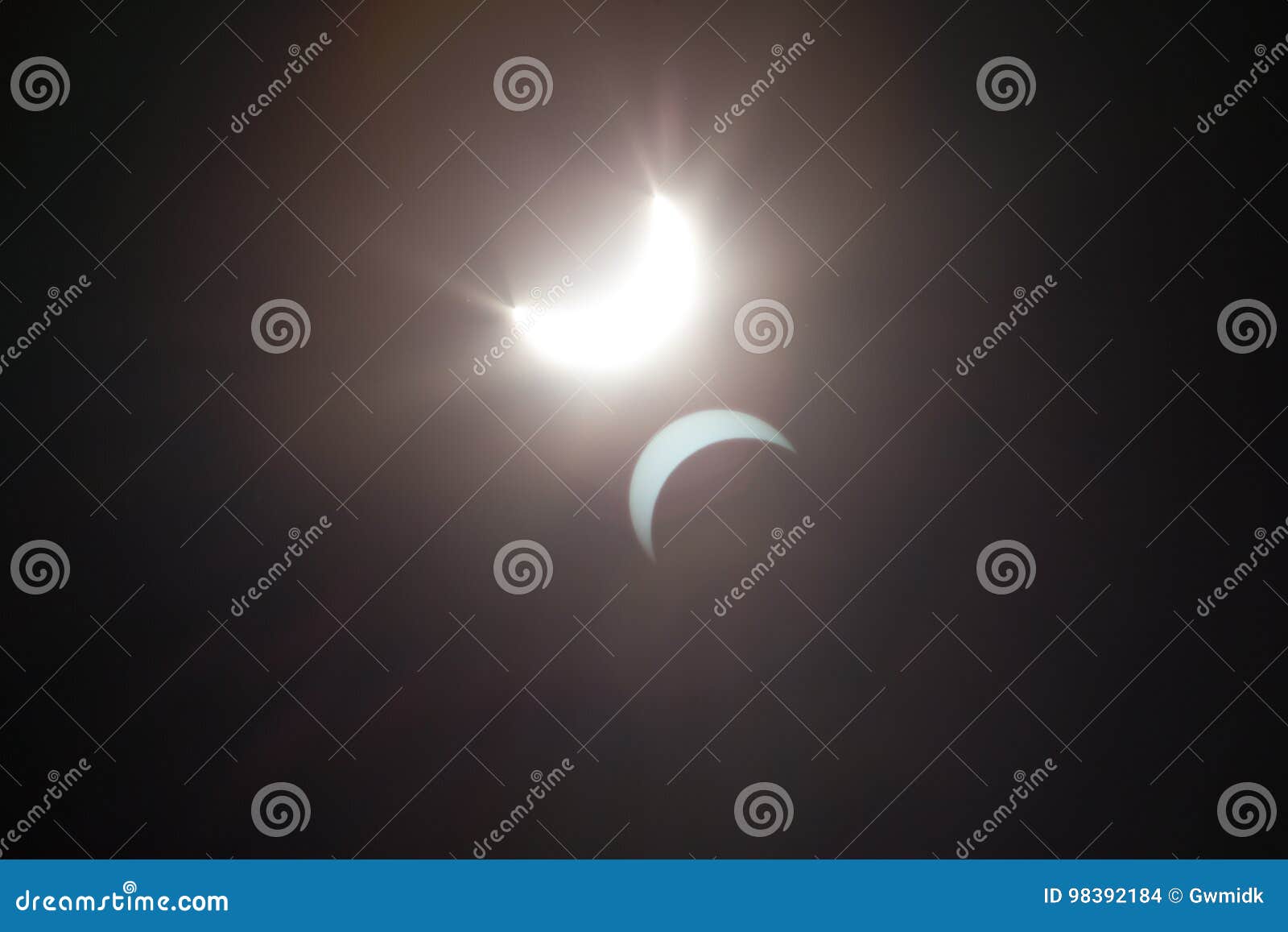 Partial Solare Eclipse Over Dallas Texas Stock Photo - Image of ...