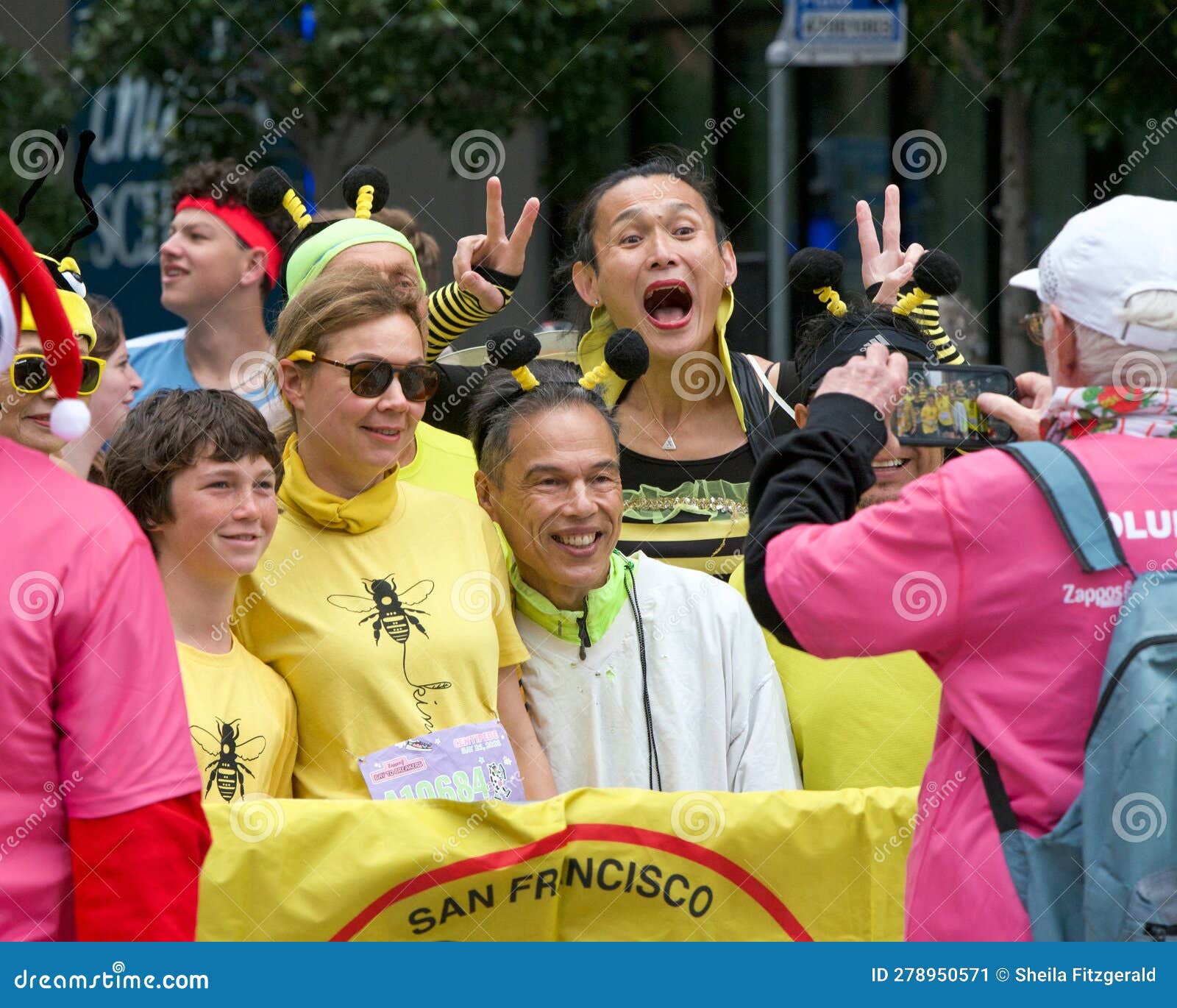 Participants In The Annual Bay To Breakers Race Through San Francisco