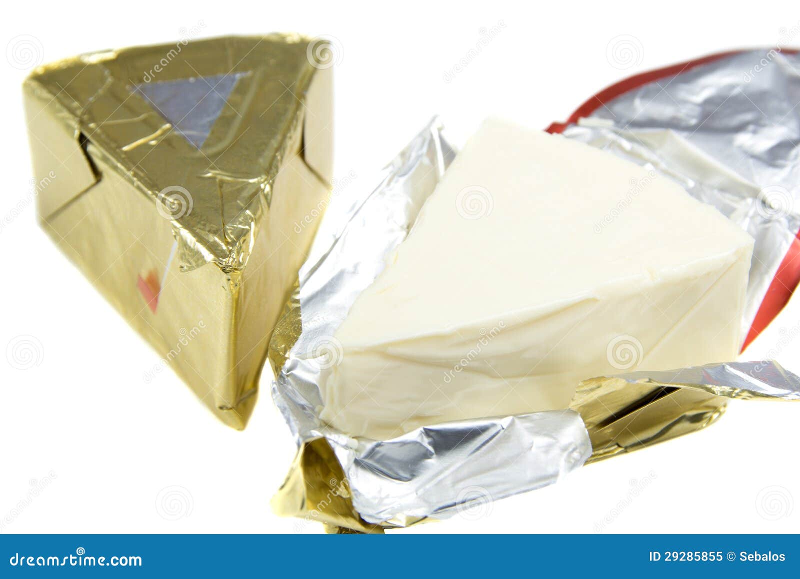 Partie De Triangle De Fromage Image stock - Image du clinquant, brie ...