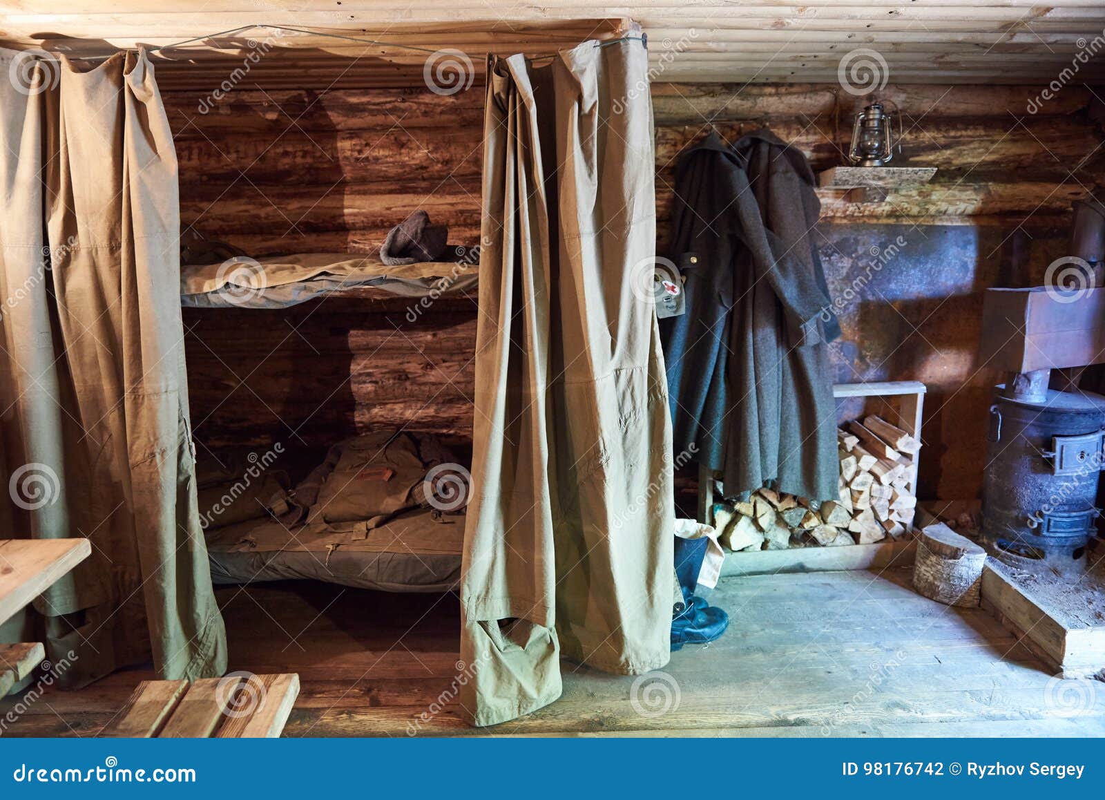 Interior Of Dugout Soviet Soldiers During Second World War ...