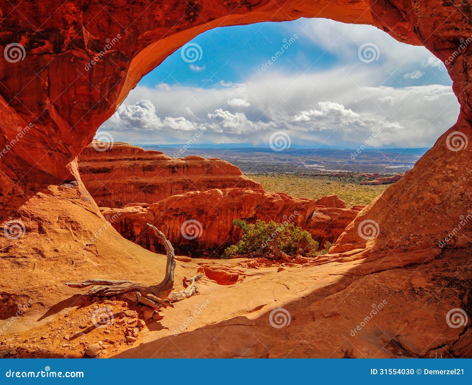 Partition Arch at Arches National Park Stock Photo - Image of north ...