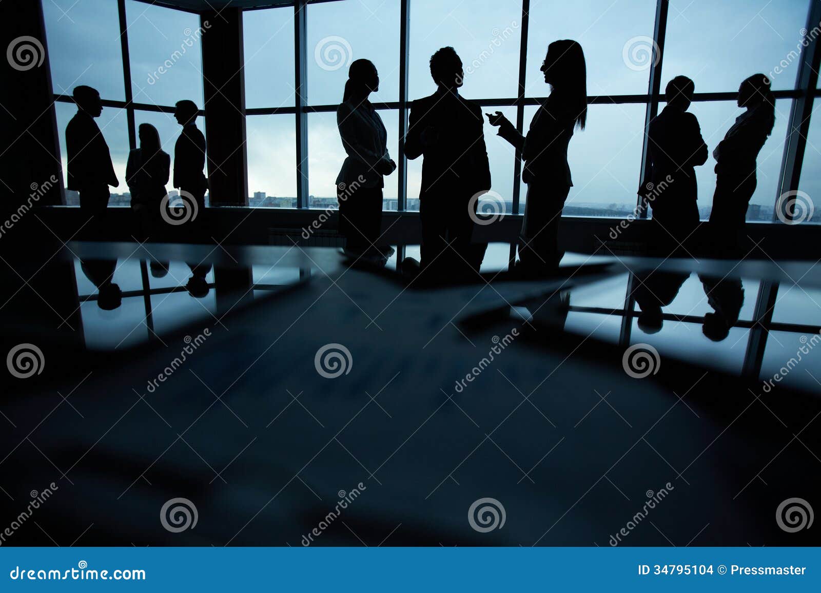 Partners Het Op Elkaar Inwerken Stock Foto - Image of collectief ...